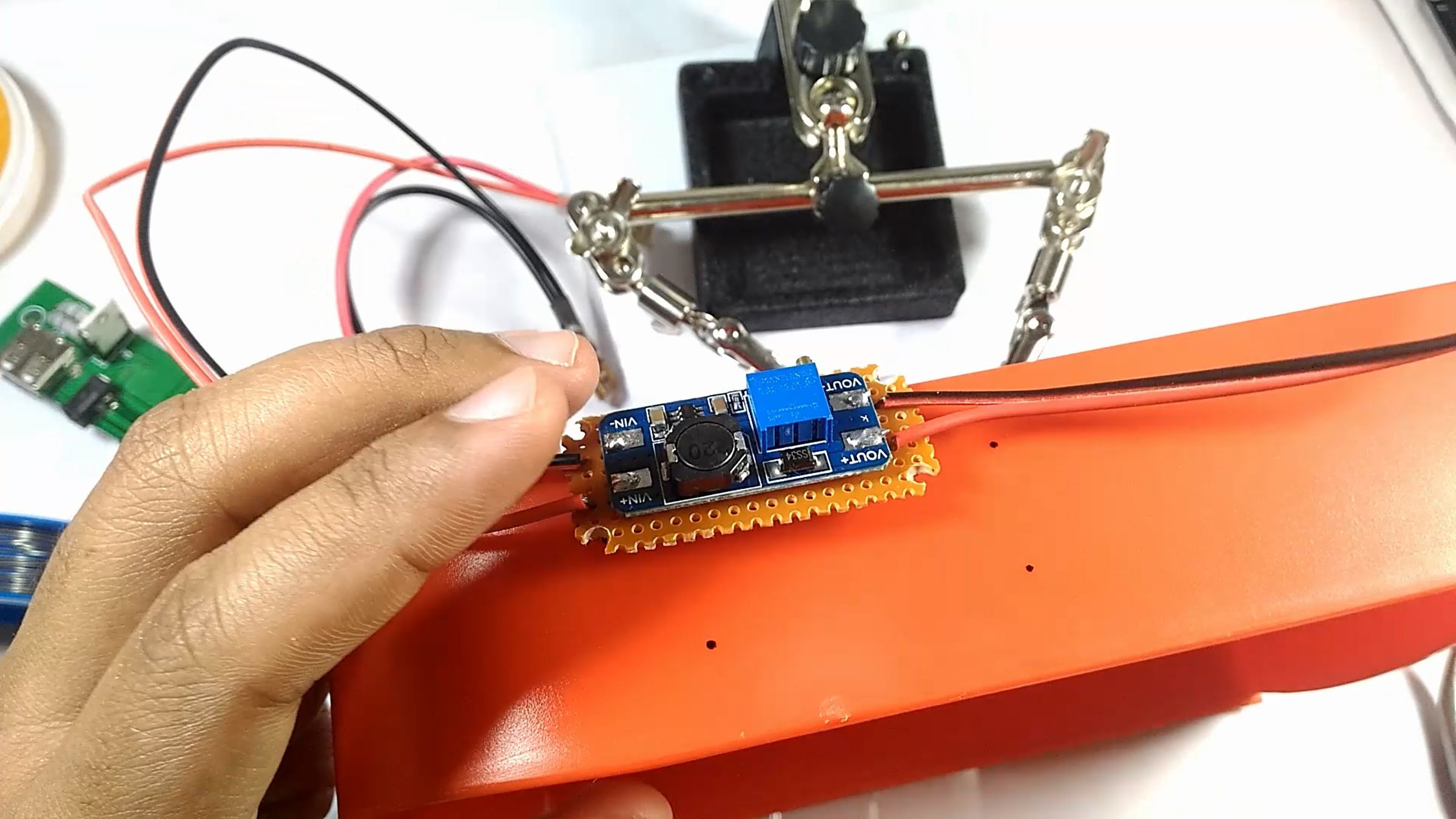 Solar Powered WiFi : 5 Steps (with Pictures) - Instructables