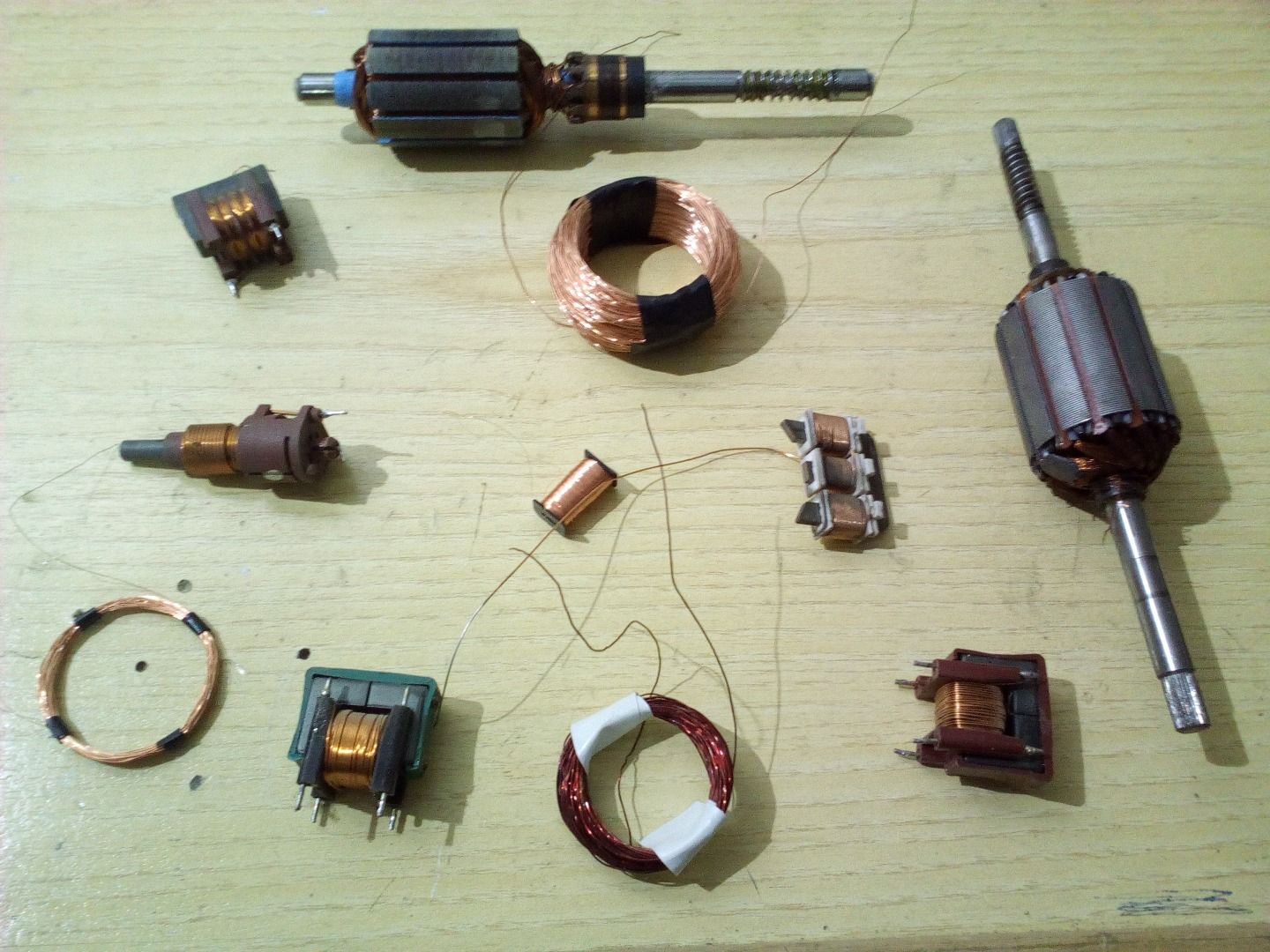 Simple Speaker , Homemade Headset : 3 Steps (with Pictures) - Instructables