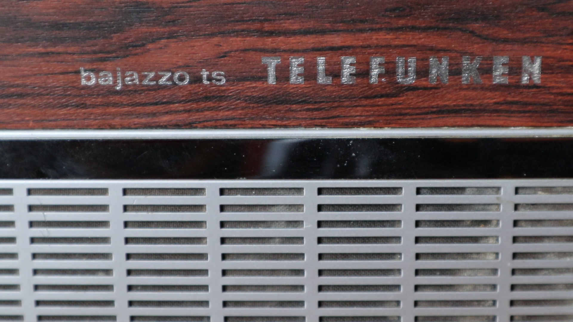 The Interactive Storytelling Radio : 6 Steps (with Pictures ...