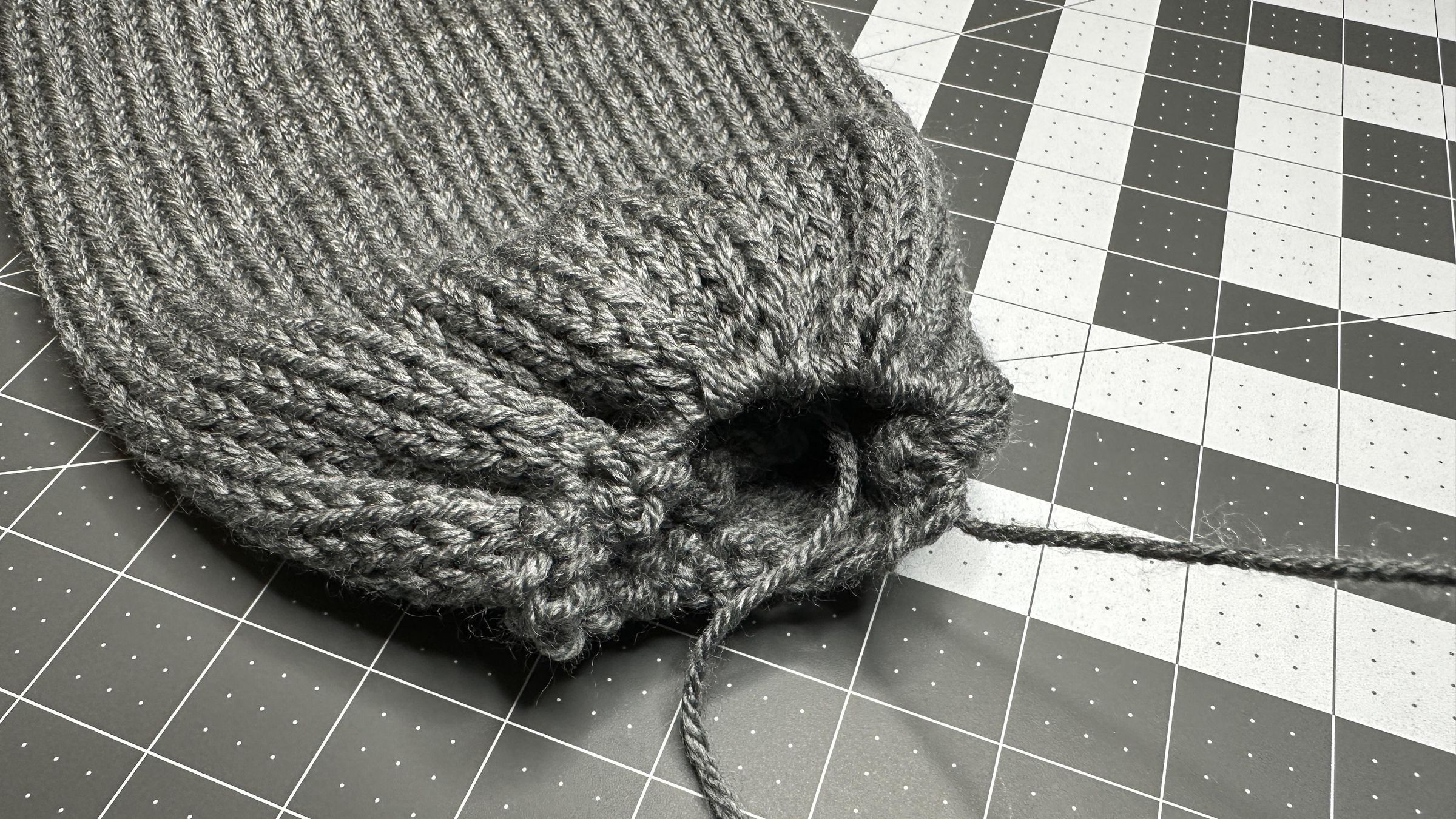 The 20 Minute Knitting Machine Beanie : 18 Steps (with Pictures ...
