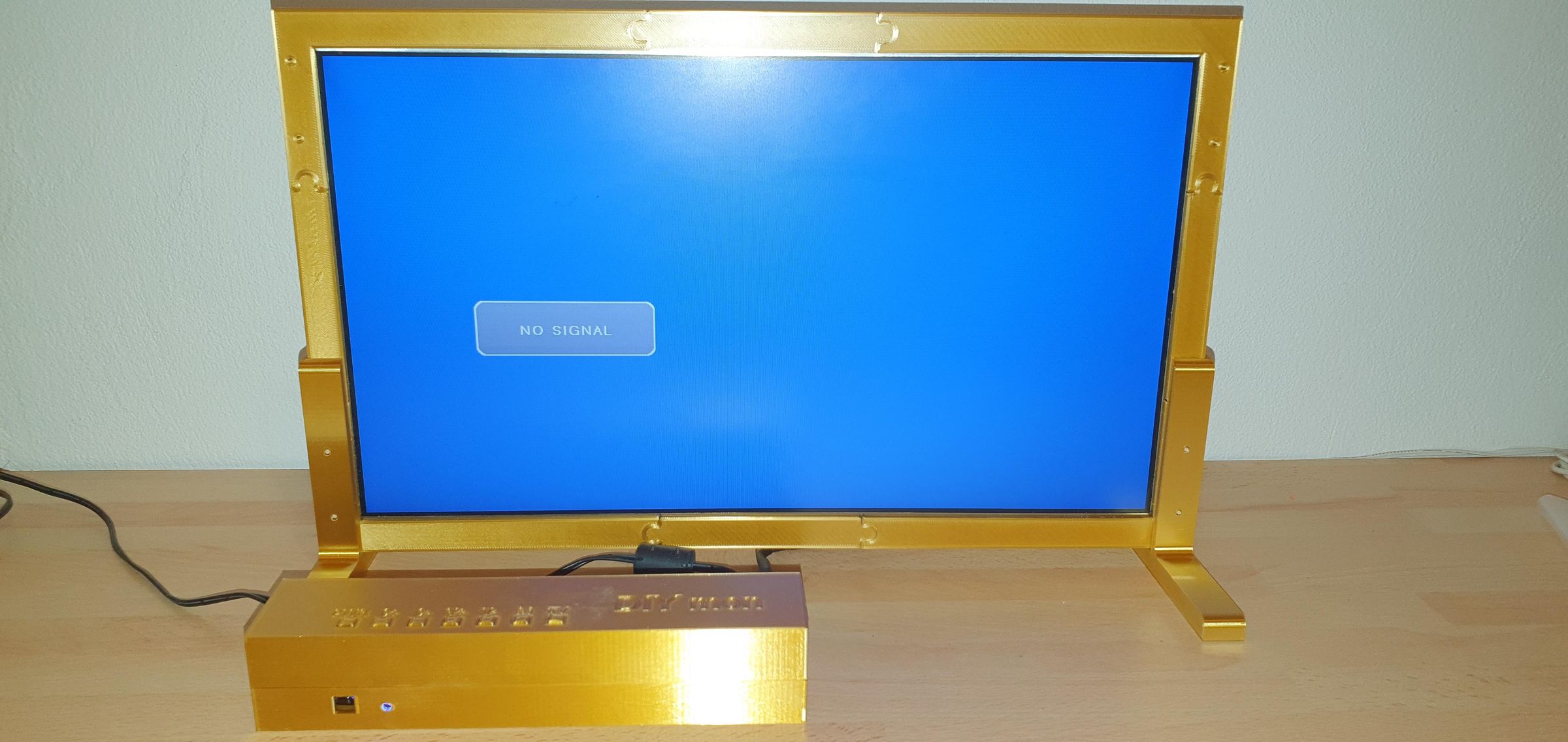 An Old Display to a Monitor : 3 Steps - Instructables