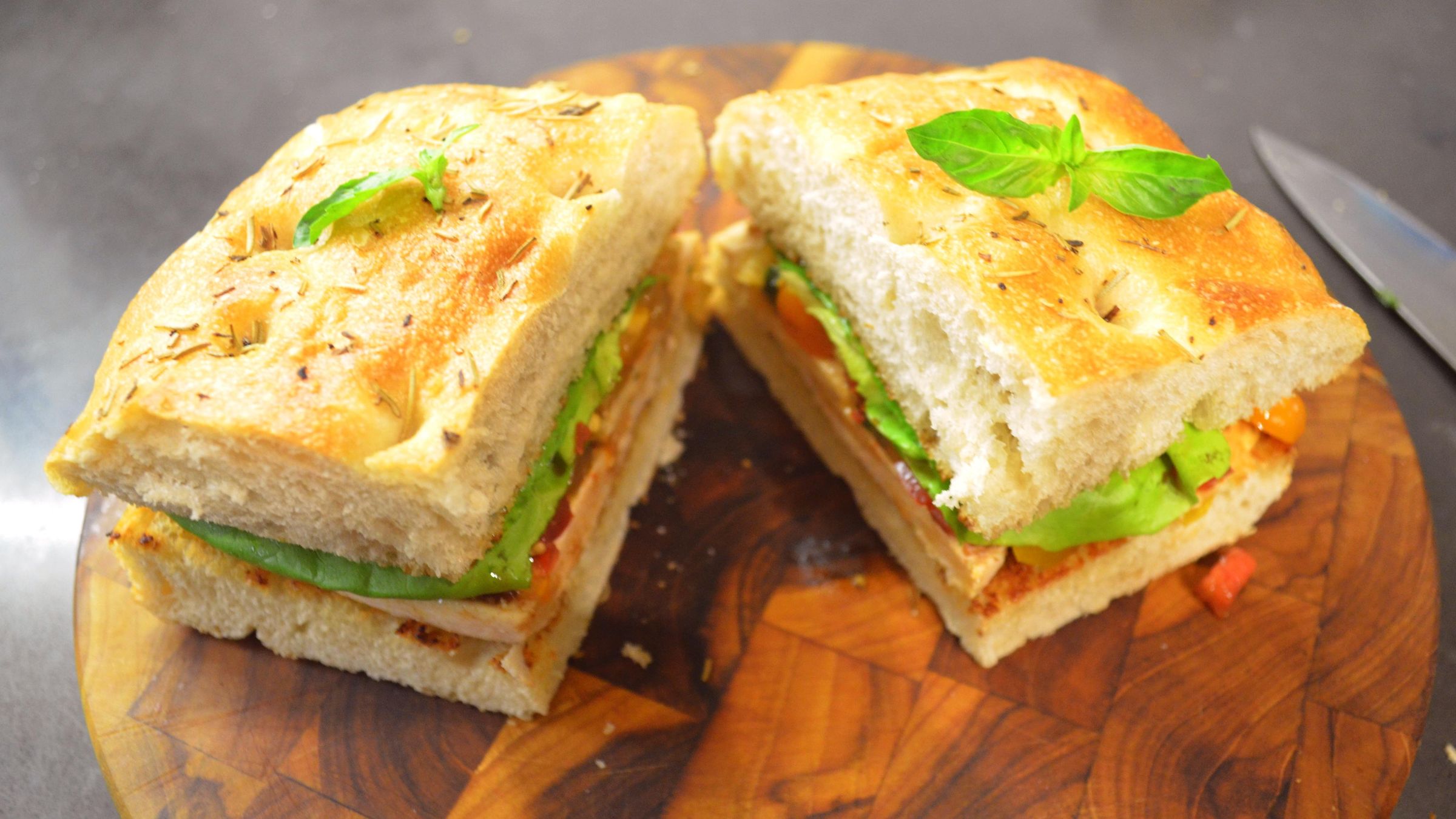 Sandwich: Chicken & Bruschetta on Focaccia : 5 Steps (with Pictures ...