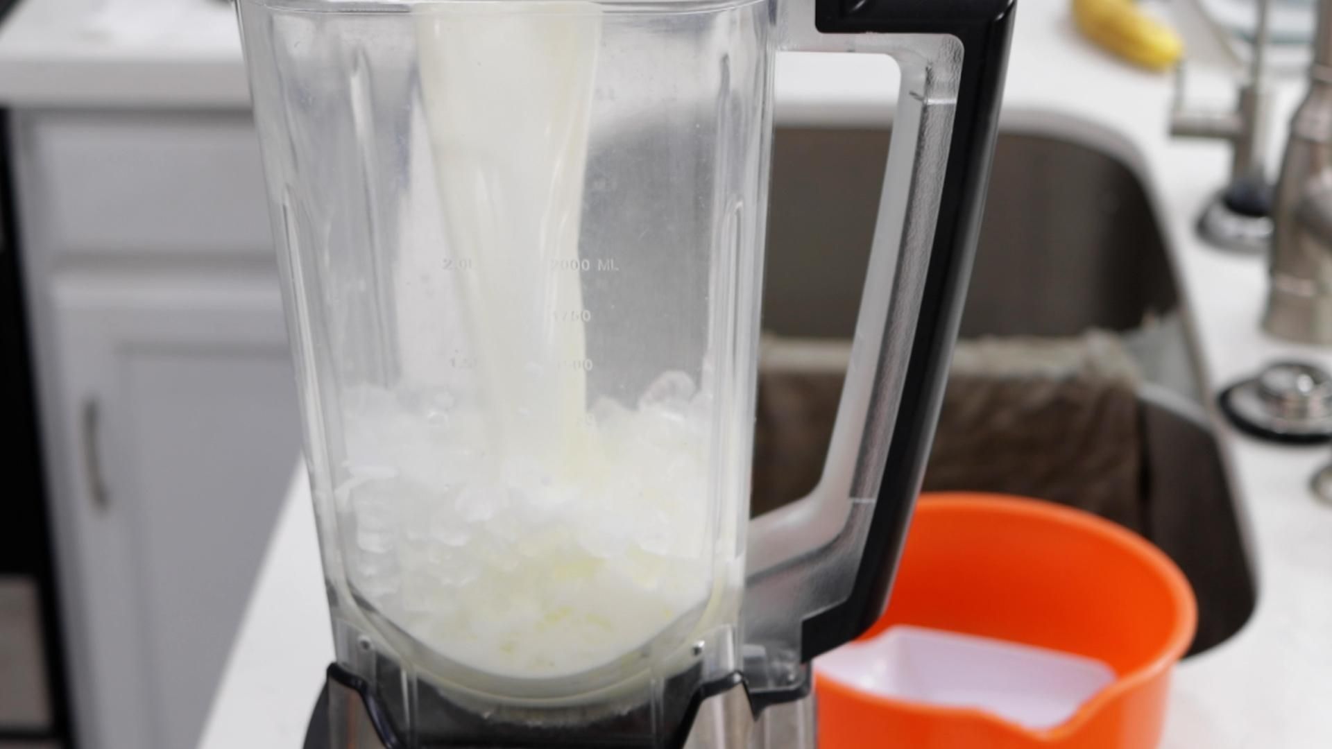 Frozen Hot Chocolate : 4 Steps (with Pictures) - Instructables