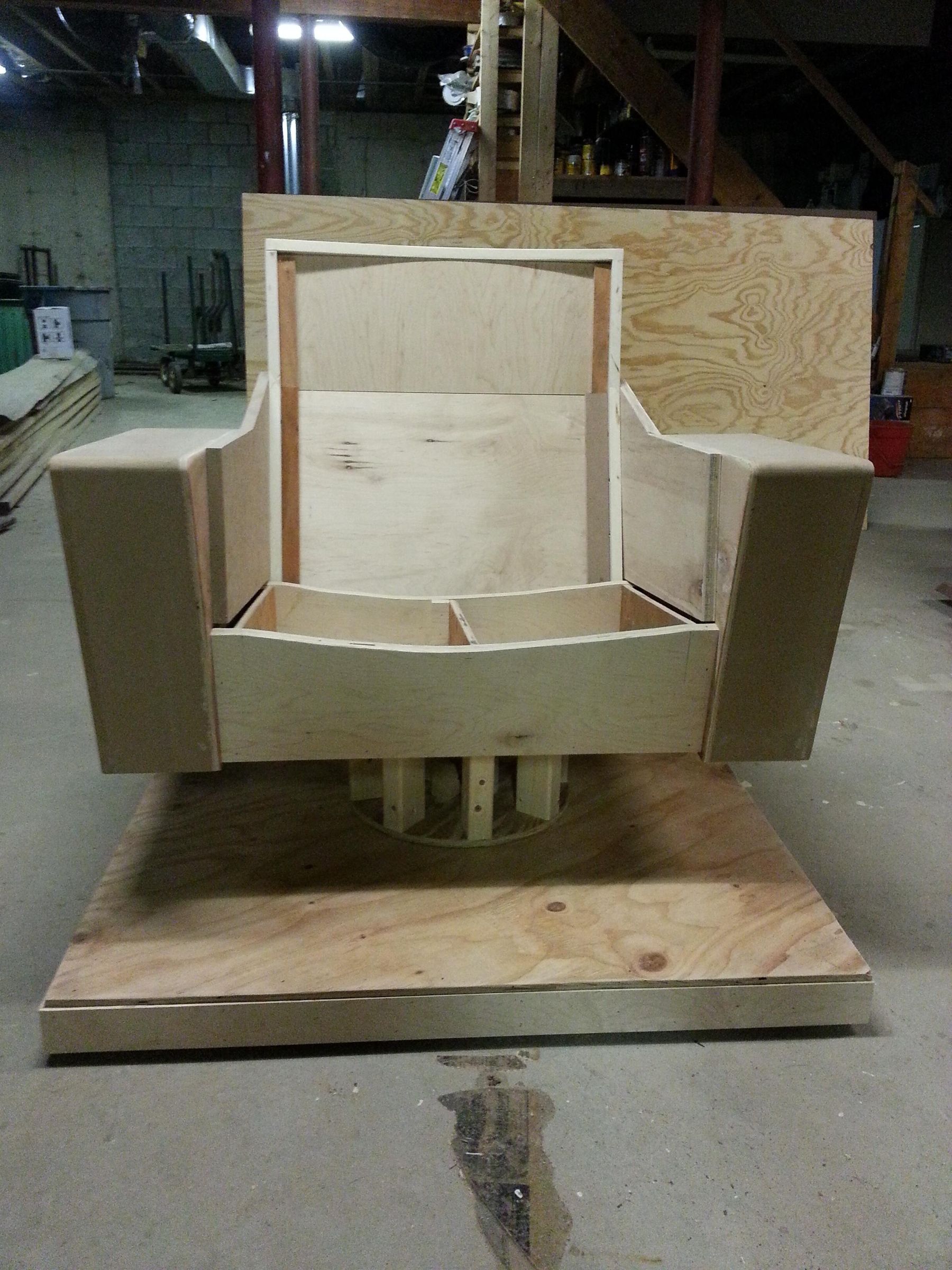 Captain Kirks Star Trek Chair With Sound : 7 Steps (with Pictures ...