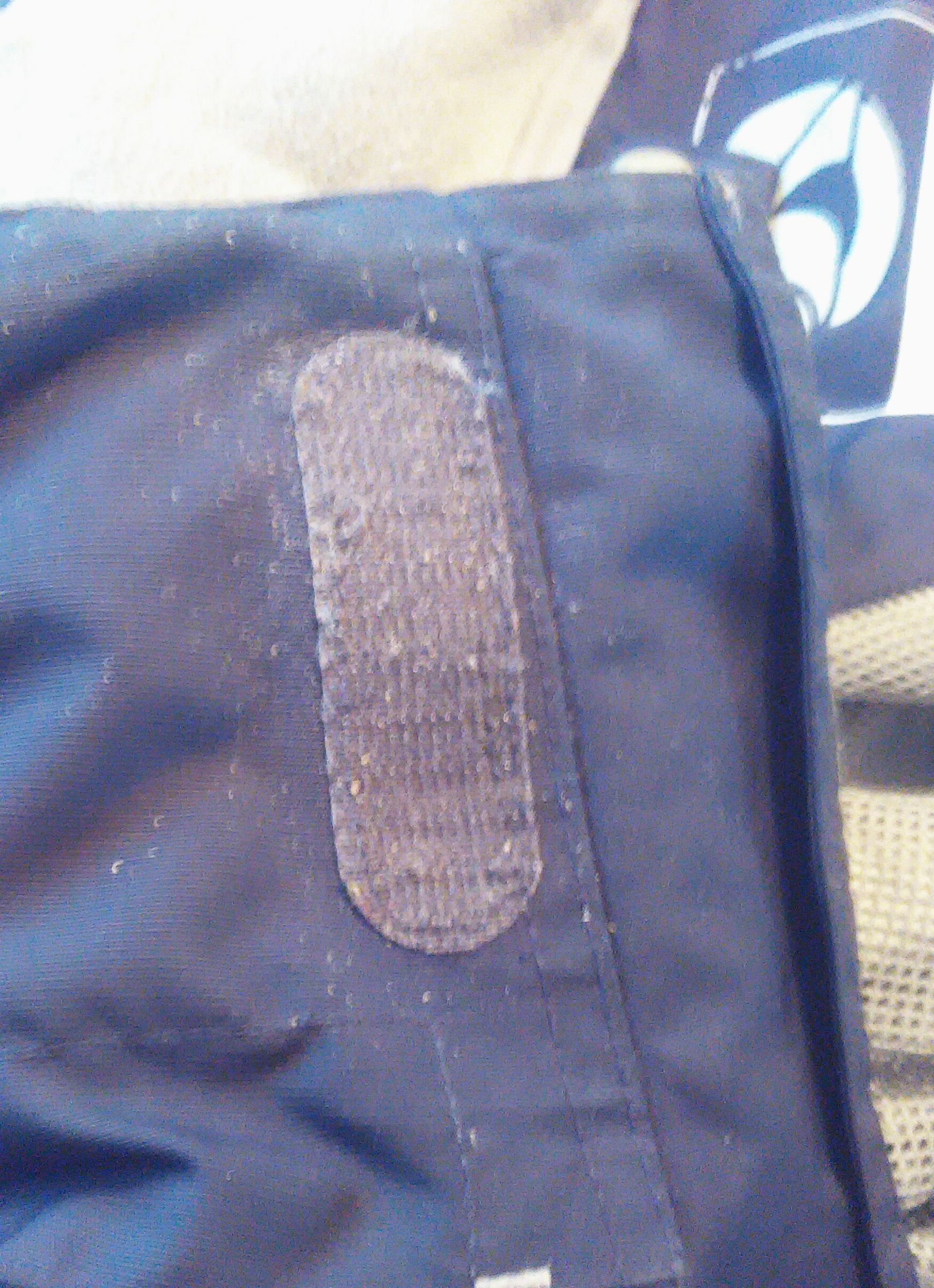 Velcro© Band Restoration : 3 Steps - Instructables