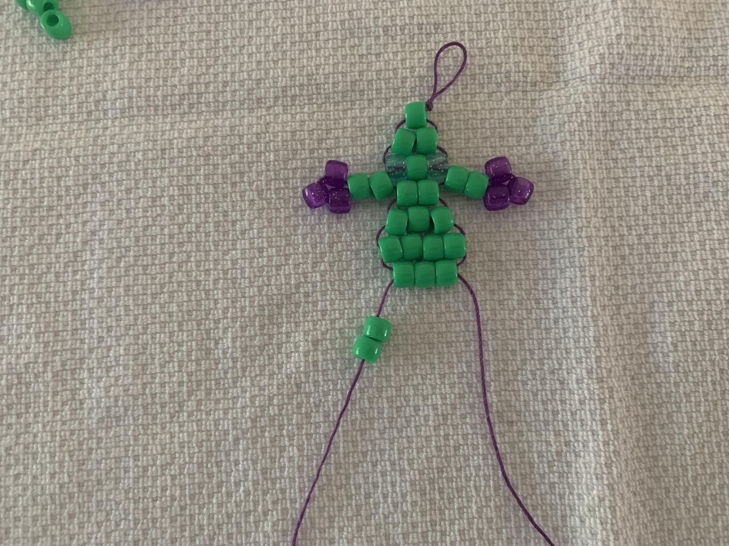 Pony Bead Lizard : 6 Steps (with Pictures) - Instructables