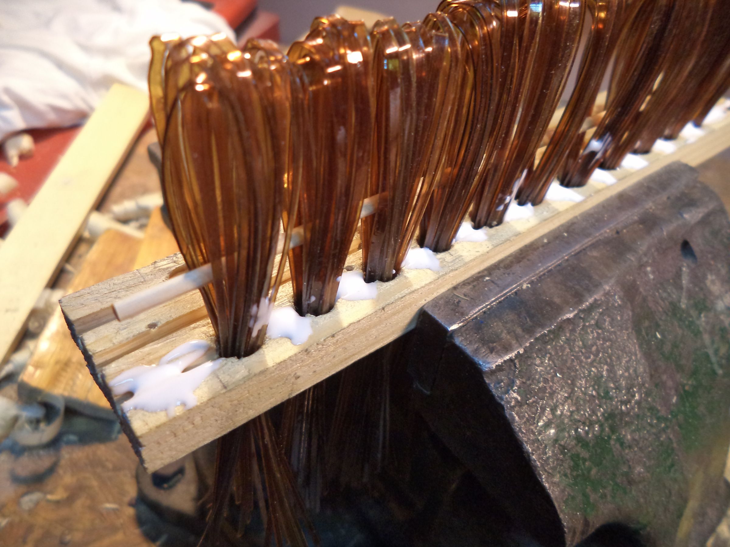 Advanced Brush From Plastic Bottles : 16 Steps (with Pictures ...