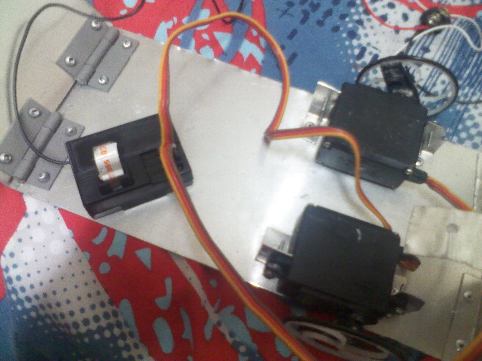 How to Make a Mini Battlebot : 11 Steps - Instructables