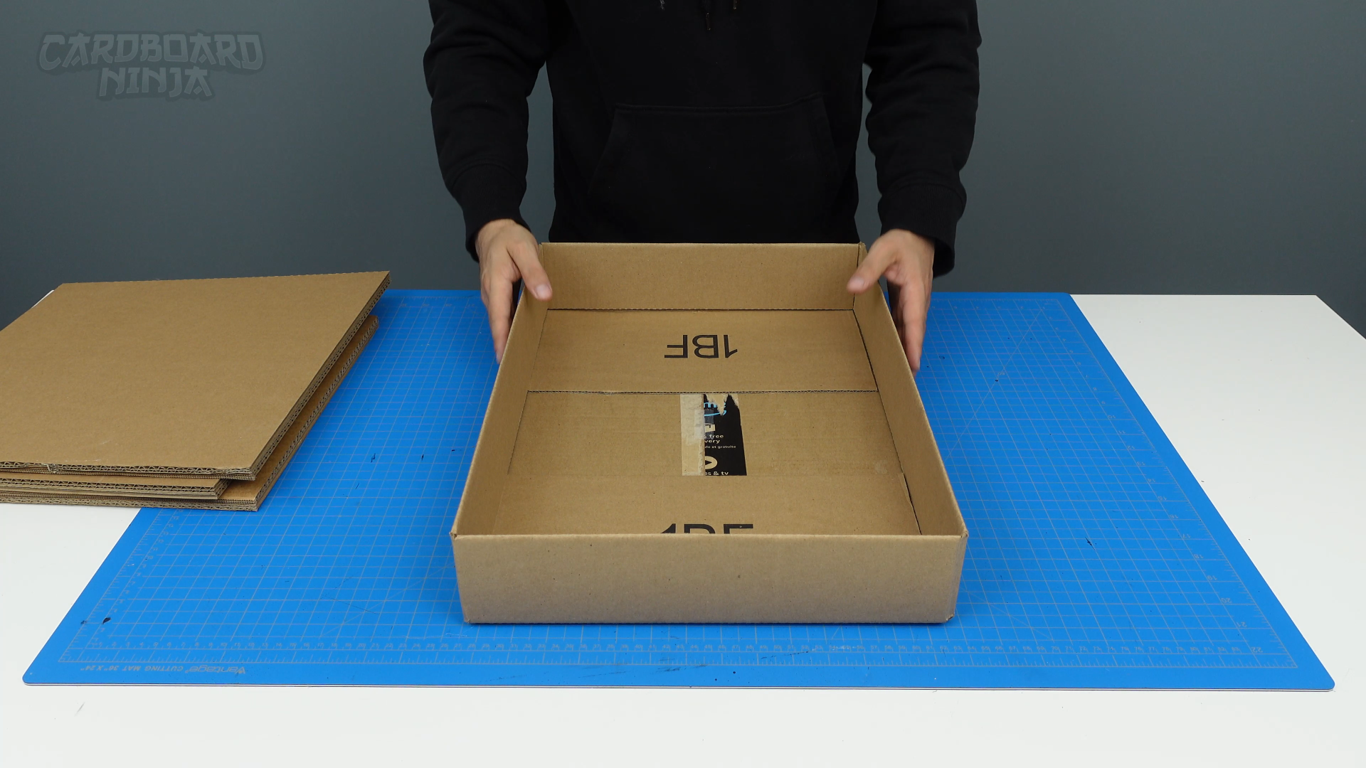 Modern Cardboard Pet House for Cats 🐱 : 11 Steps (with Pictures ...