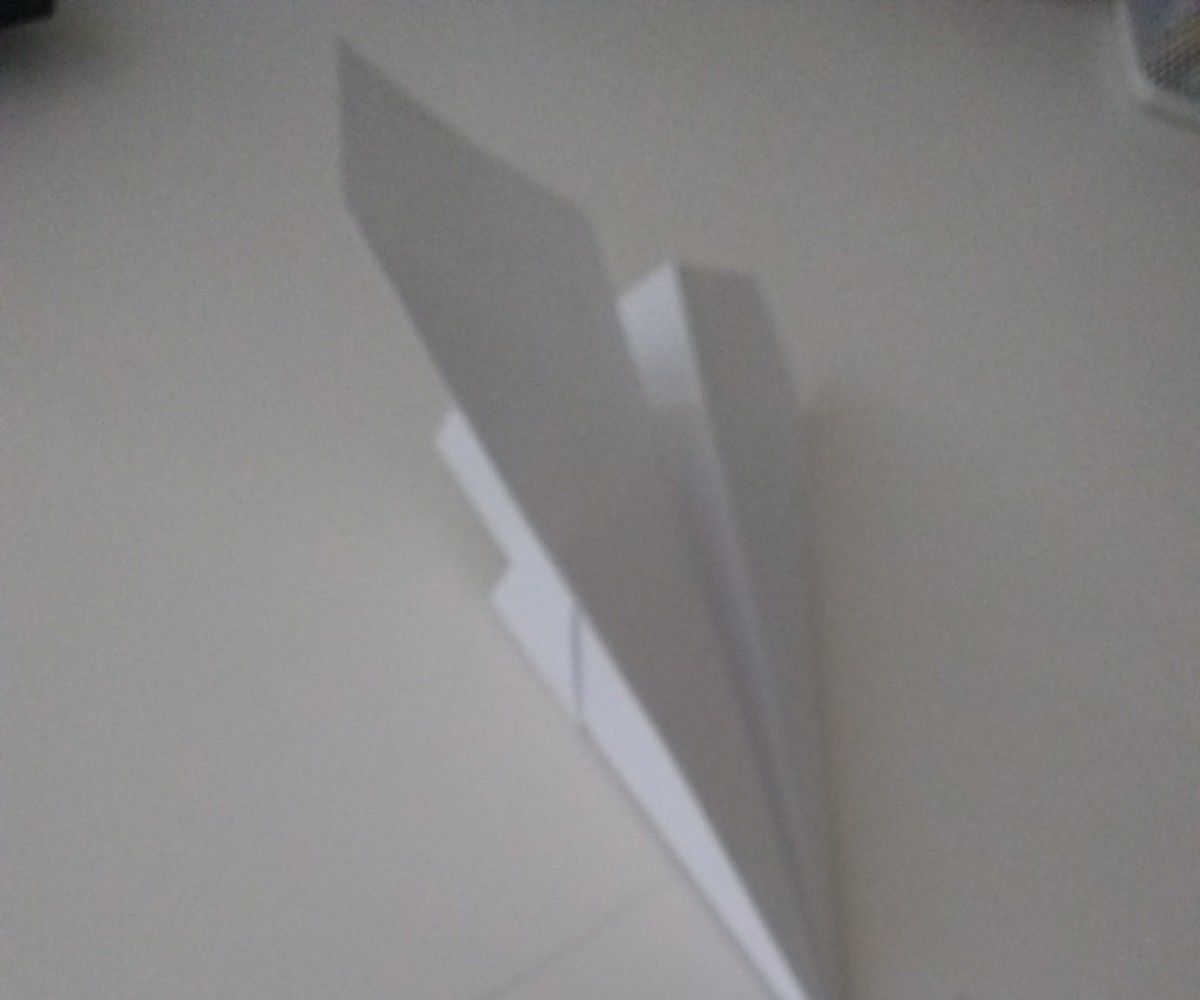 Trick Paper Airplane : 7 Steps - Instructables