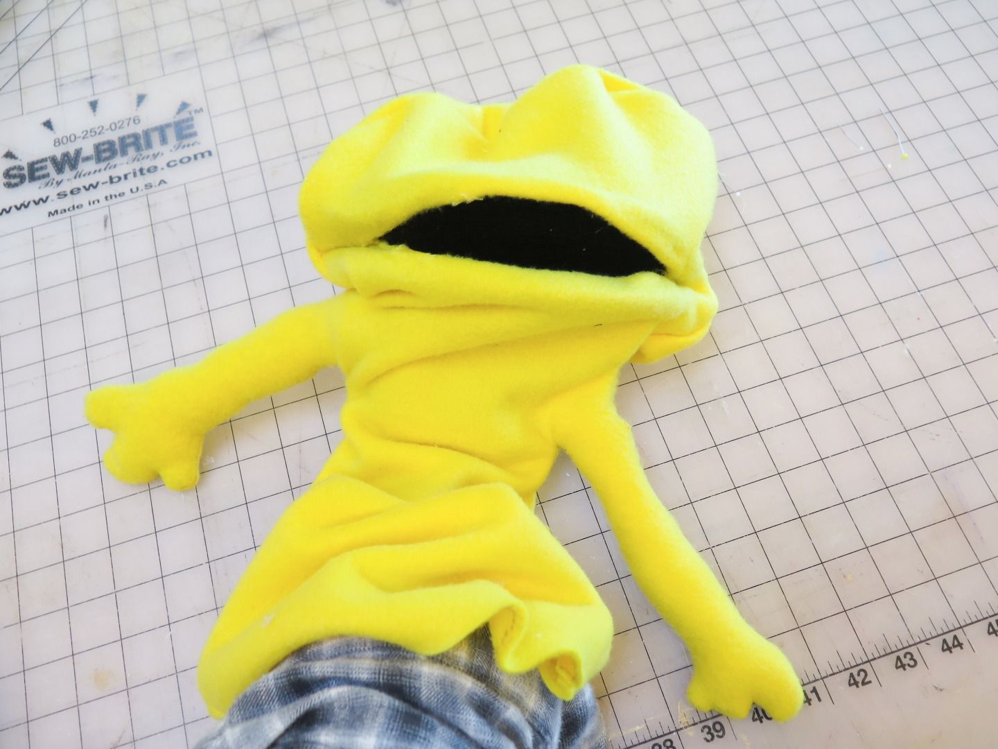 Make a Muppet Puppet! : 10 Steps (with Pictures) - Instructables