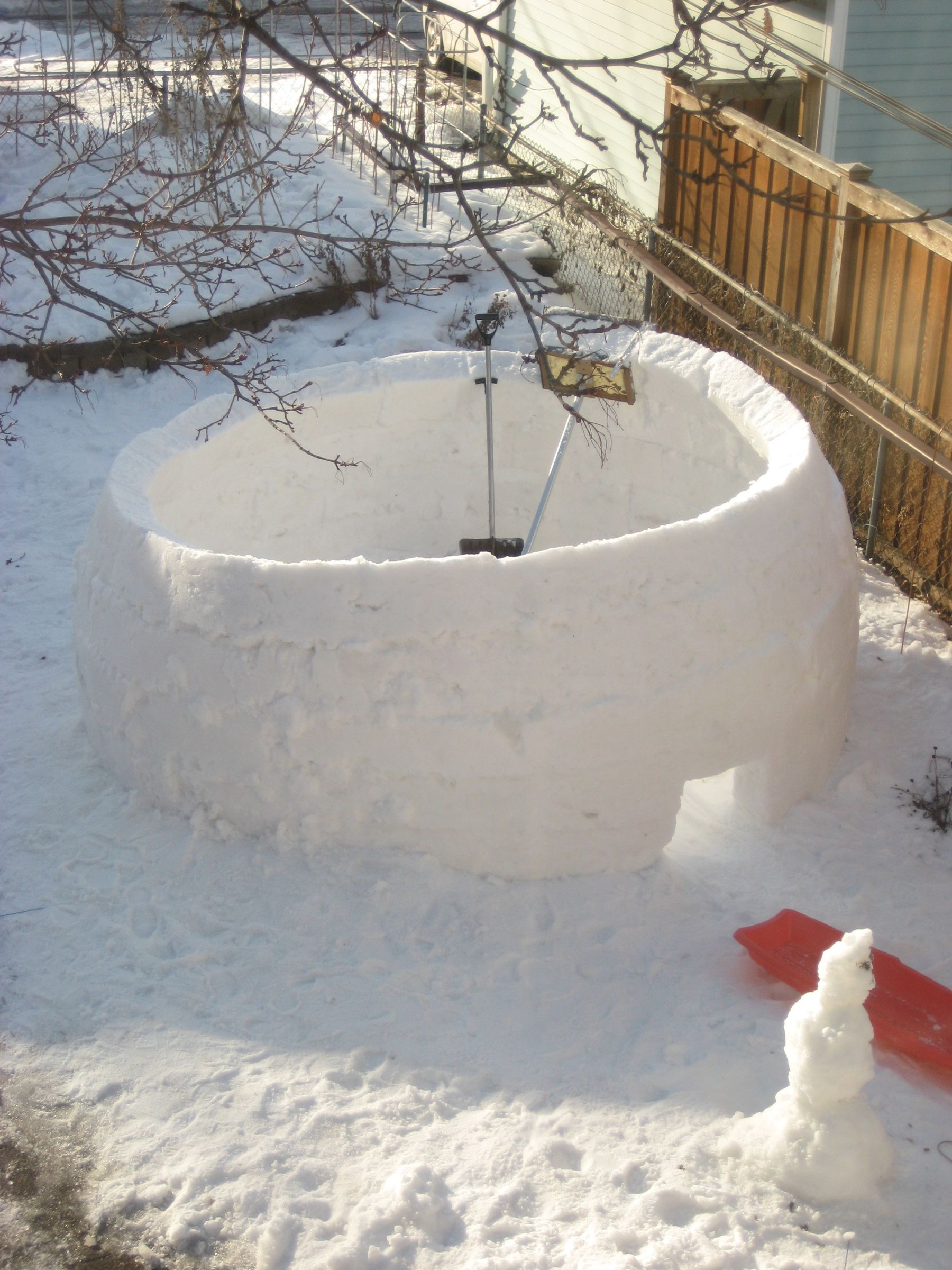 Igloo Made With Nifty Tool : 10 Steps (with Pictures) - Instructables