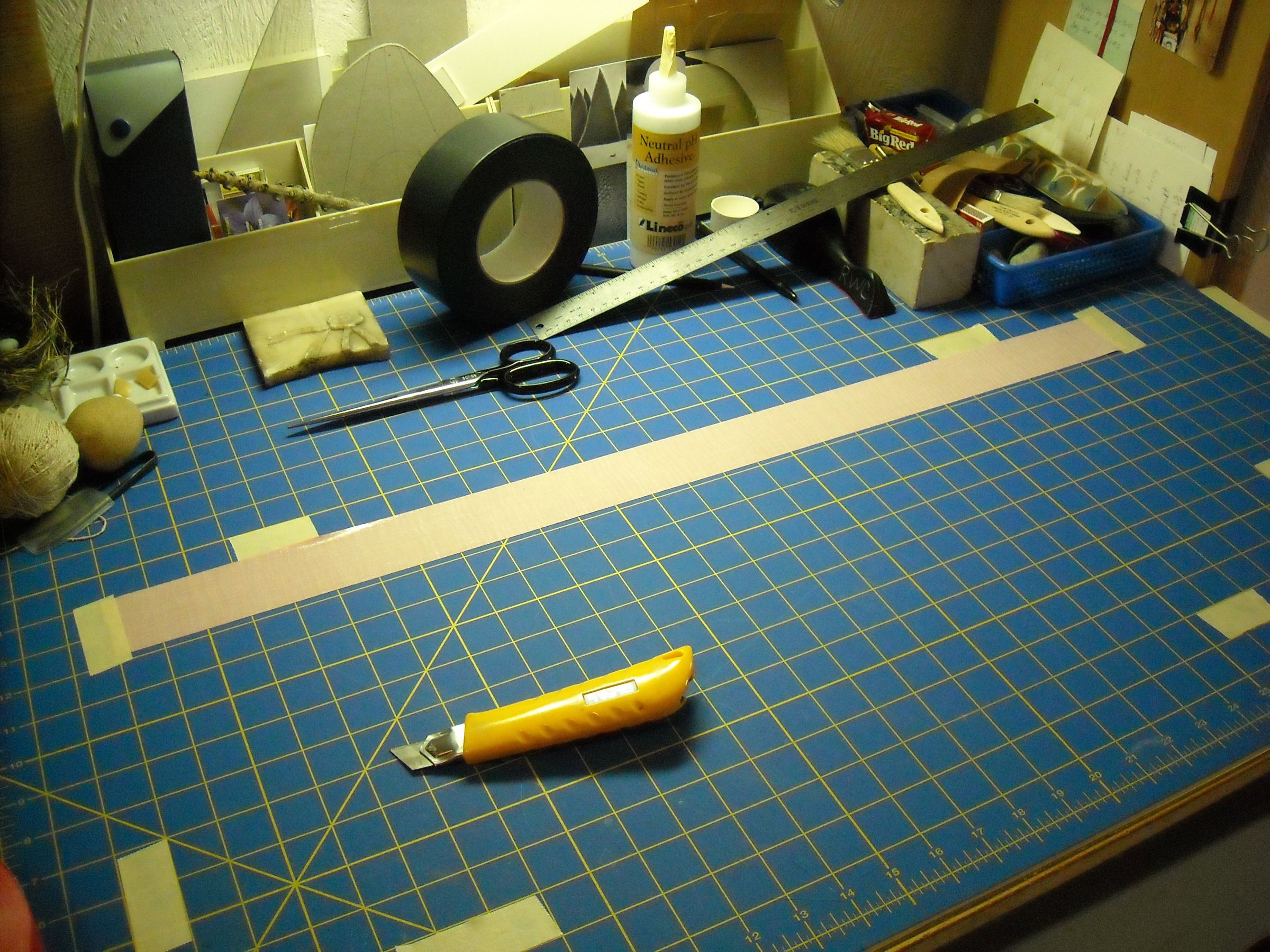 Cushioned Duct Tape Laptop Sleeve : 8 Steps (with Pictures) - Instructables