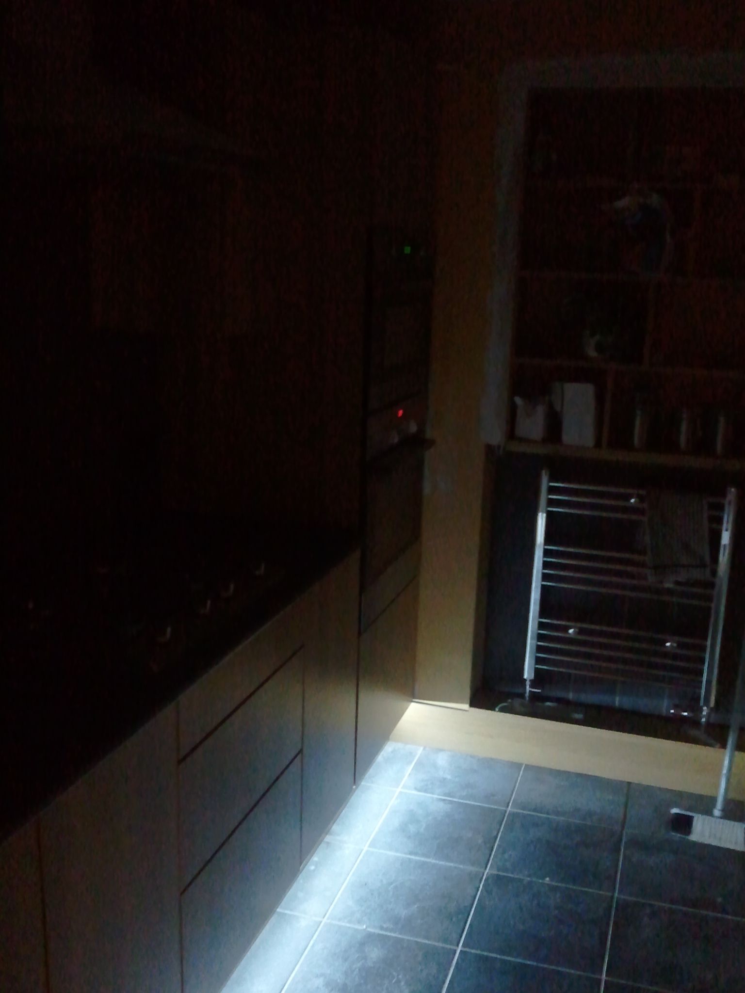 LED Under Cupboard Kitchen Lighting - Instructables