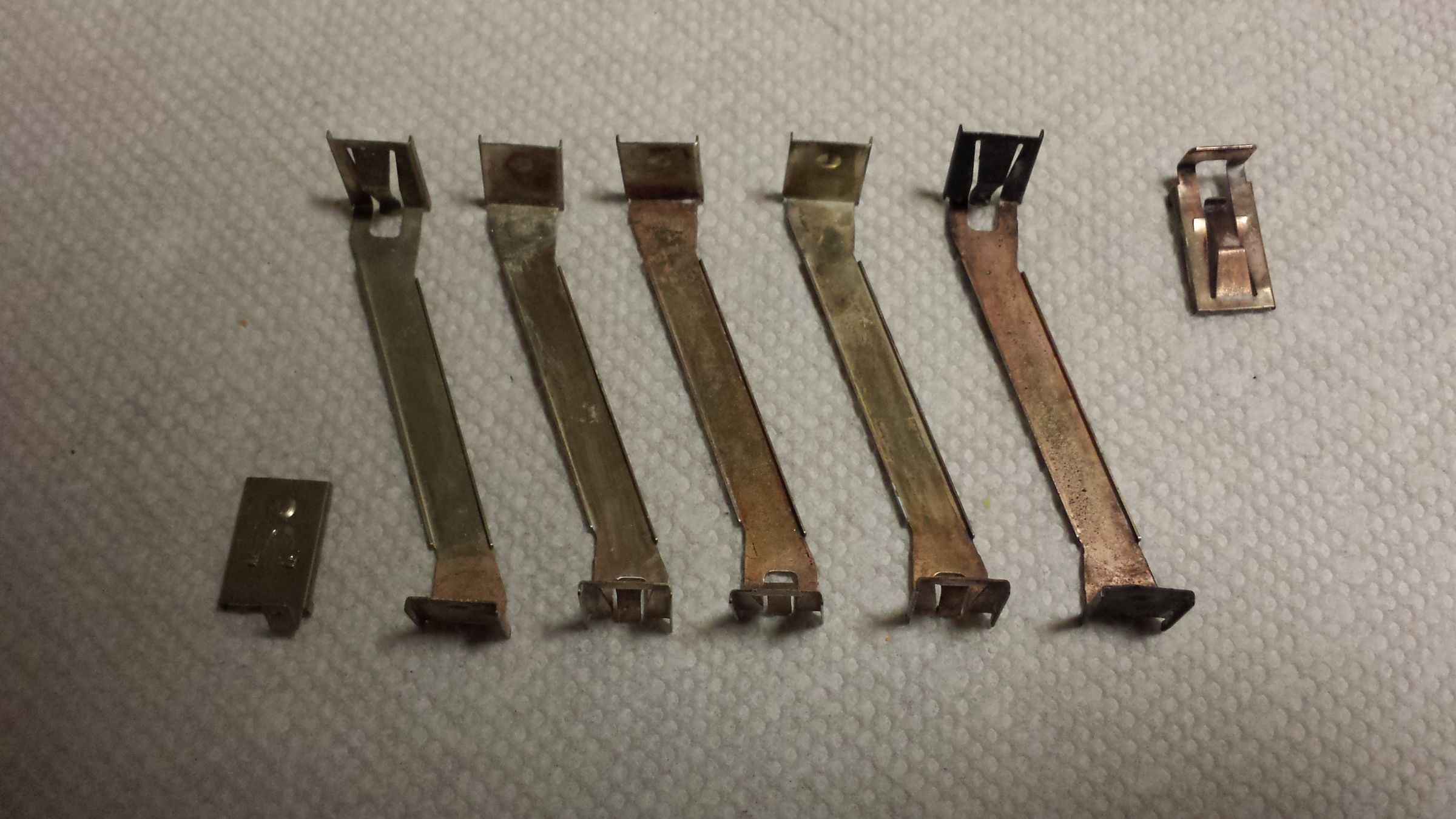 Restoring Corroded Battery Contacts : 7 Steps (with Pictures ...