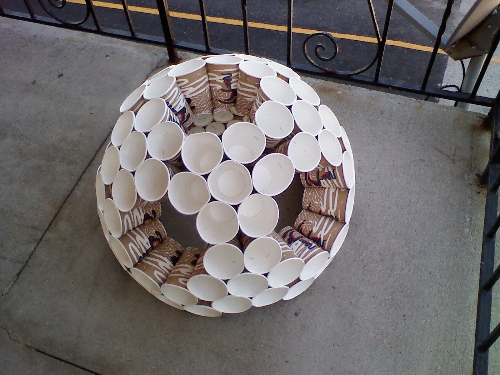 125 Coffee Cup Light/Art Object : 14 Steps - Instructables