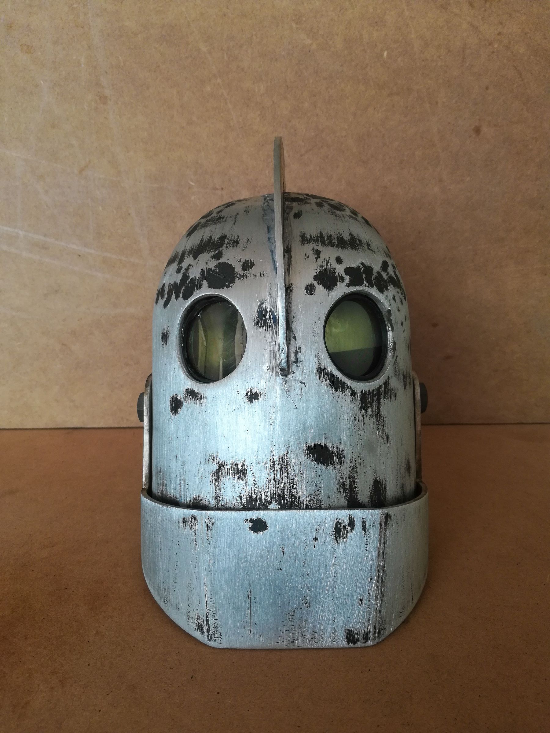 The Iron Giant | Head Build : 12 Steps (with Pictures) - Instructables