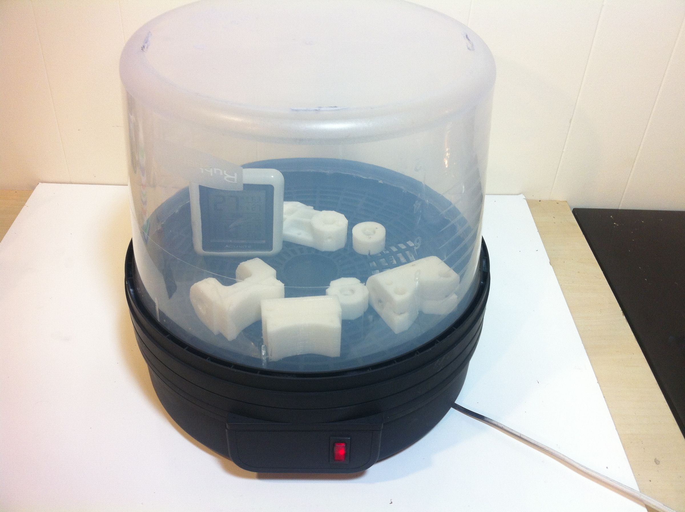 3D Printing Filament Dryer : 8 Steps - Instructables