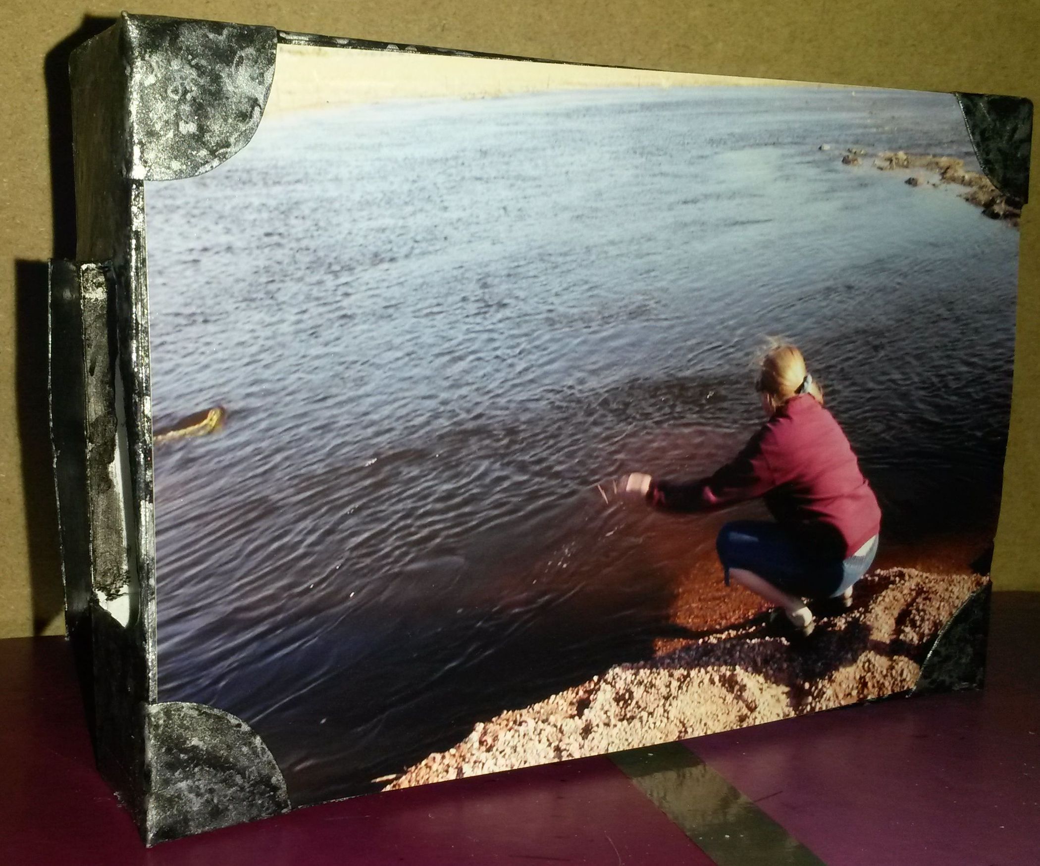 Multi Hidden Compartment Photo Frame : 15 Steps - Instructables