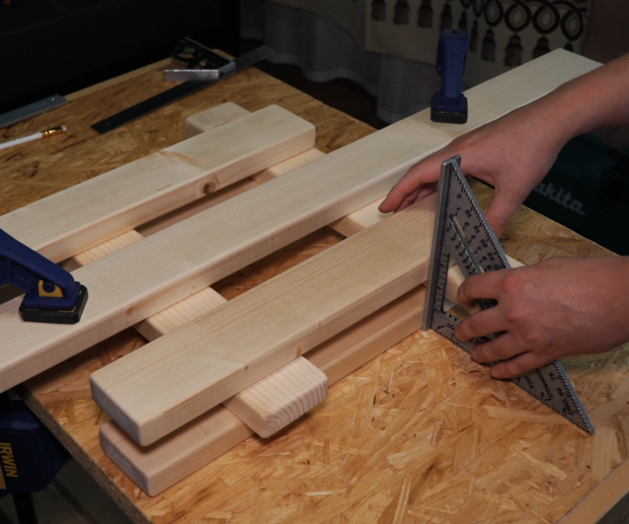 DIY Outdoor Sitting Bench : 11 Steps (with Pictures) - Instructables