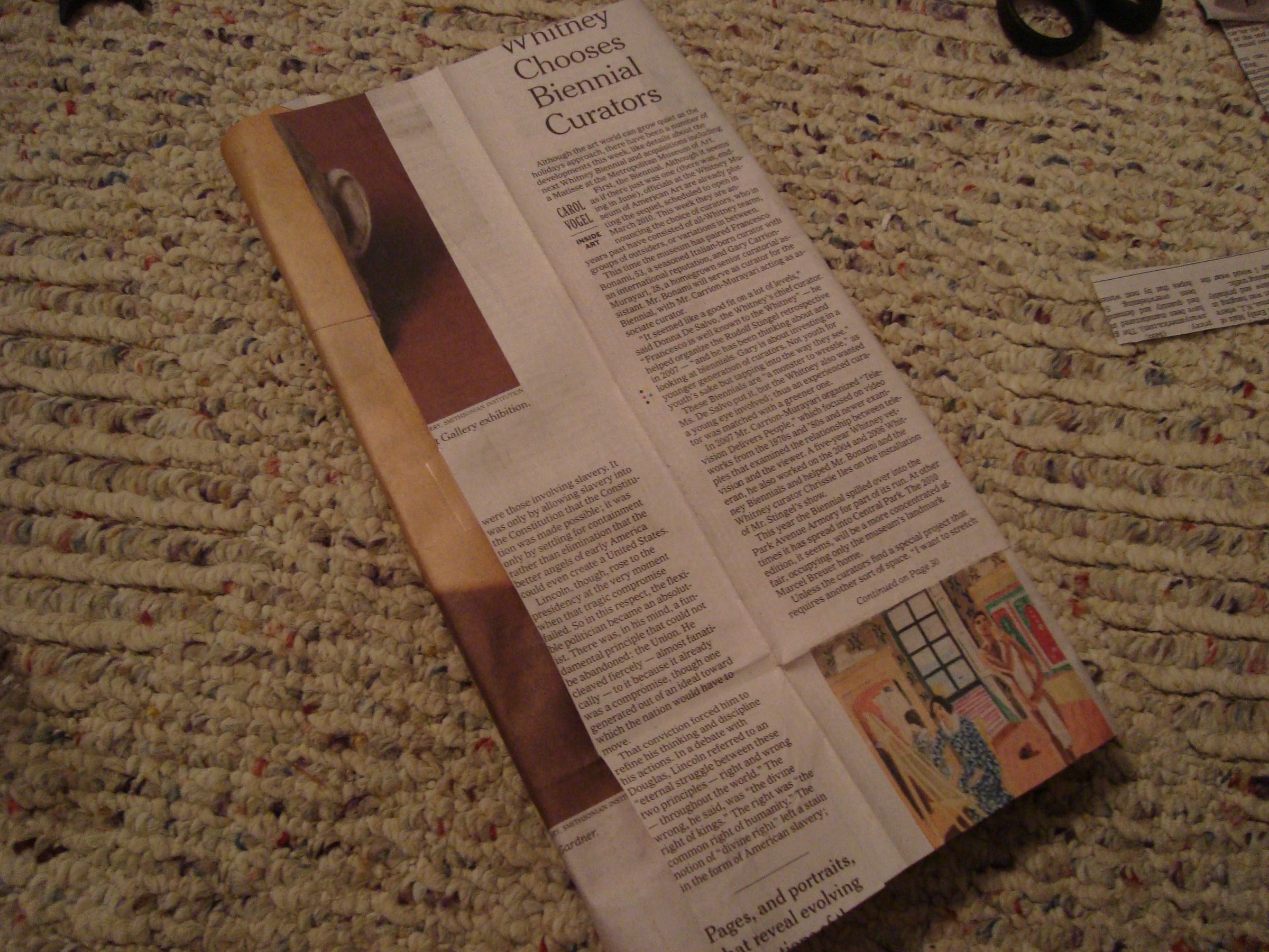 Gift-wrapping With Newspaper : 4 Steps - Instructables