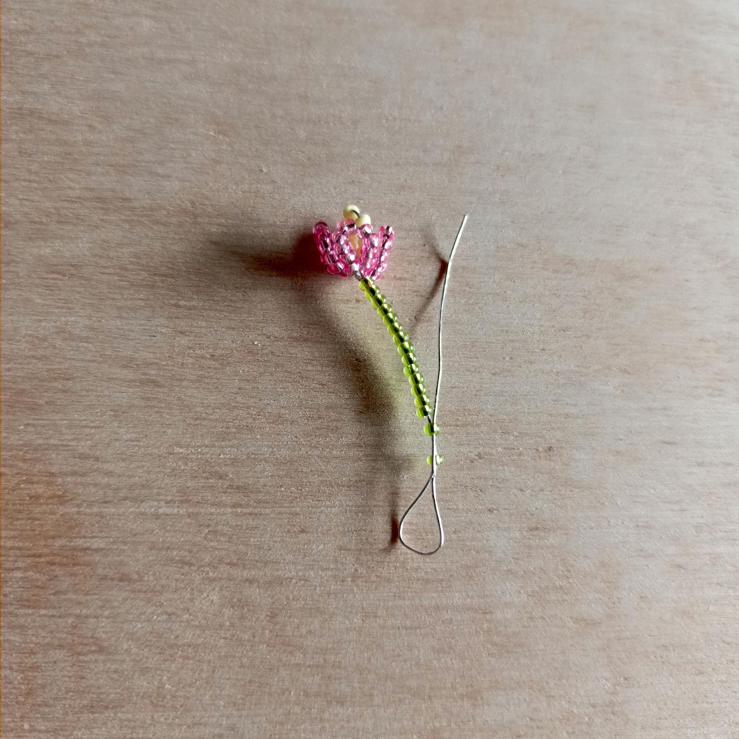 Mini Beaded Flowers Bouquets : 11 Steps (with Pictures) - Instructables