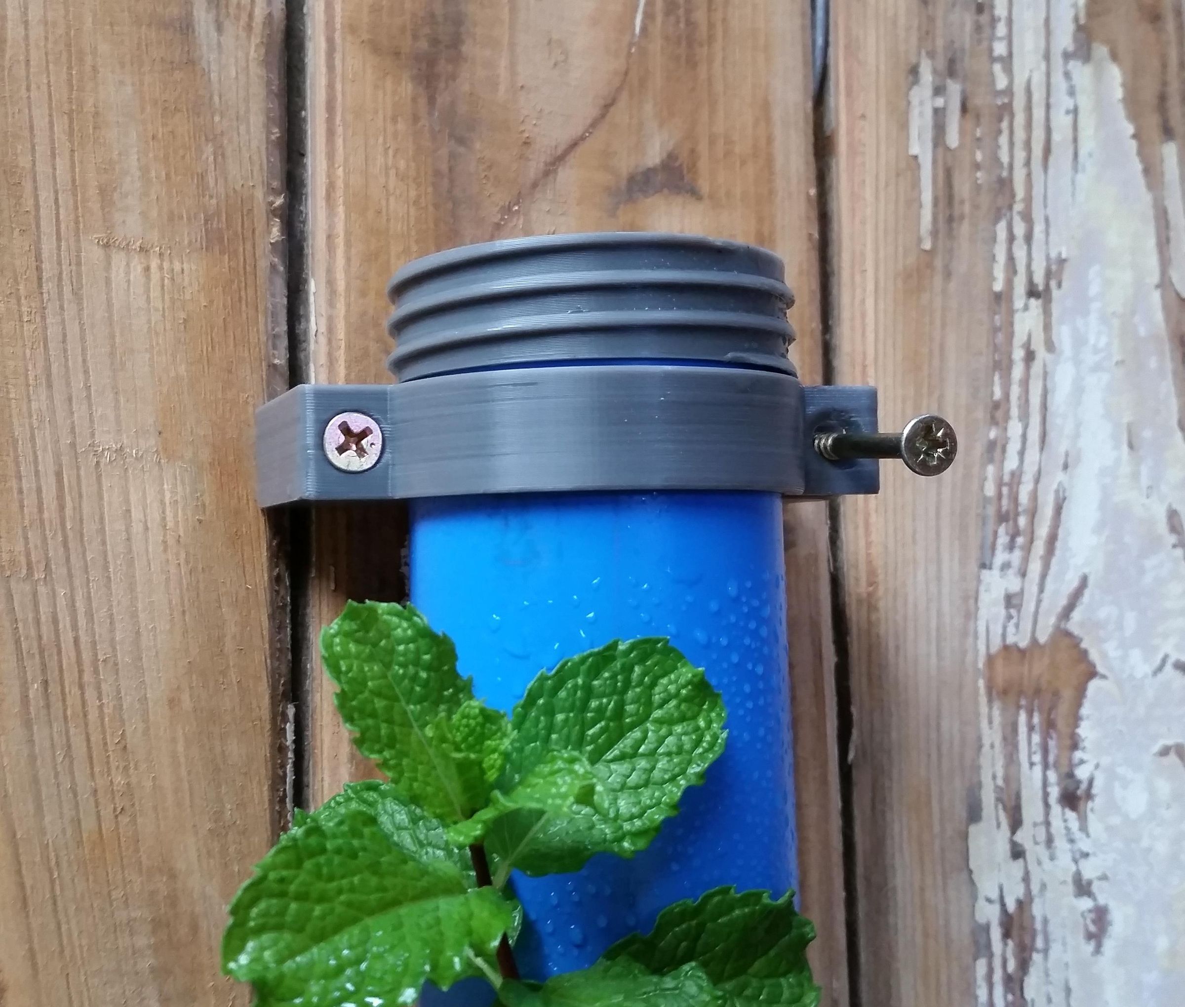 Self Watering PVC Pipe Planter : 10 Steps (with Pictures) - Instructables