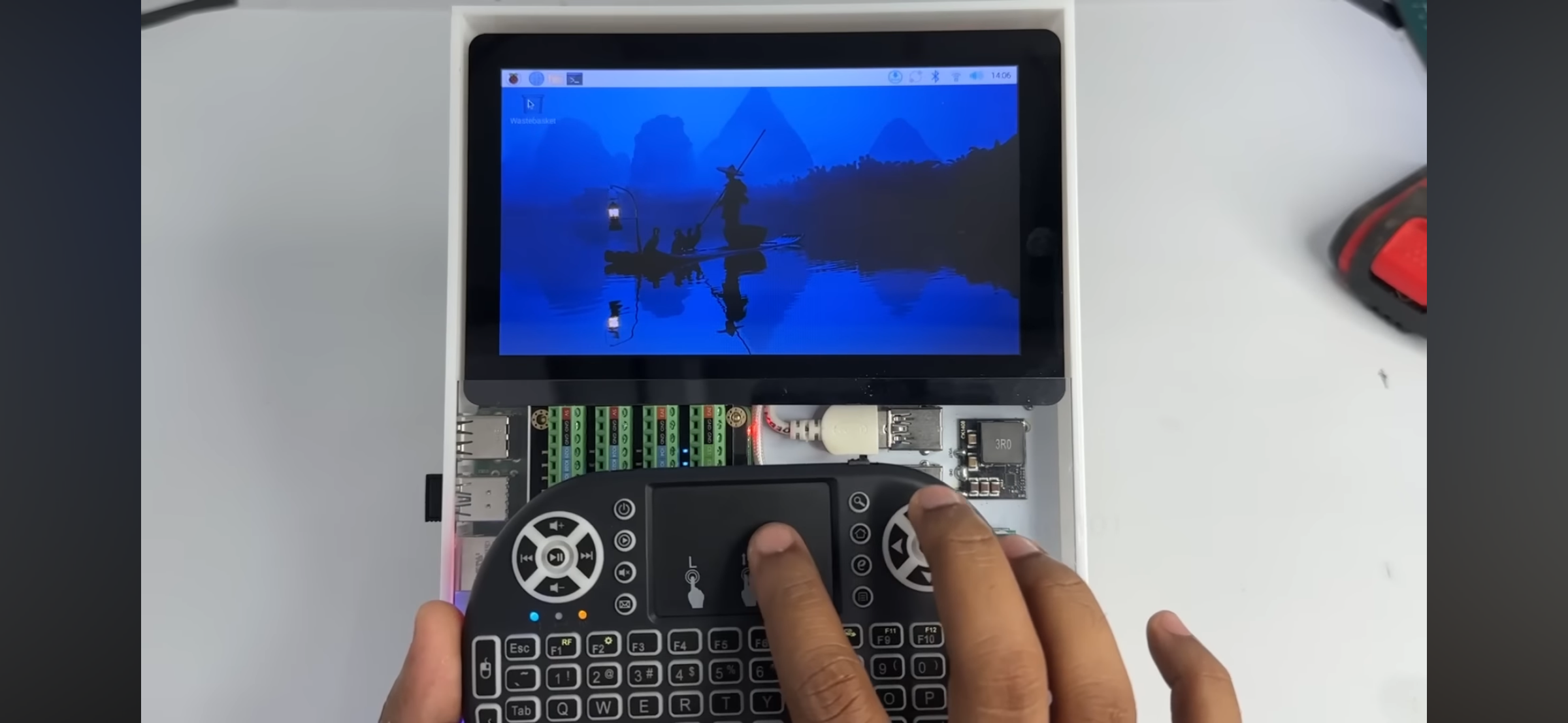 Portable DIY Electronics Workstation : 19 Steps (with Pictures ...