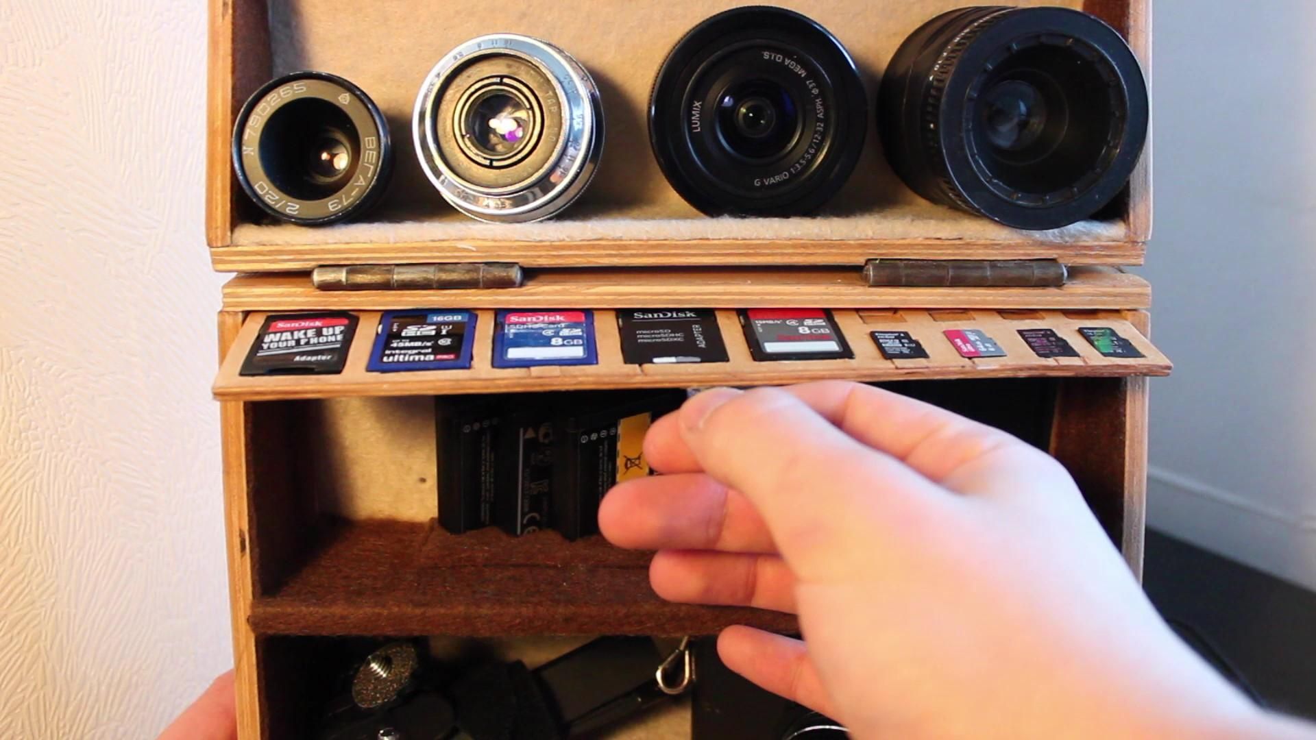 Camera Display Box With Integrated Charger and Reader : 9 Steps (with ...