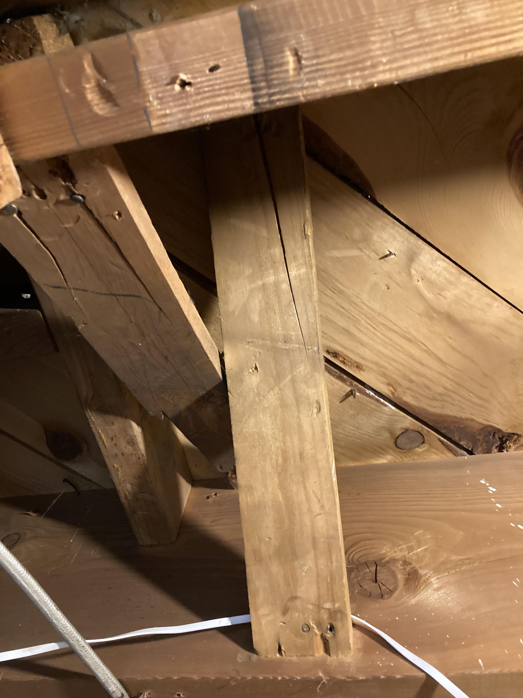 Reclaimed Wood and Structural Pipe Full Wall Bookshelves : 17 Steps ...