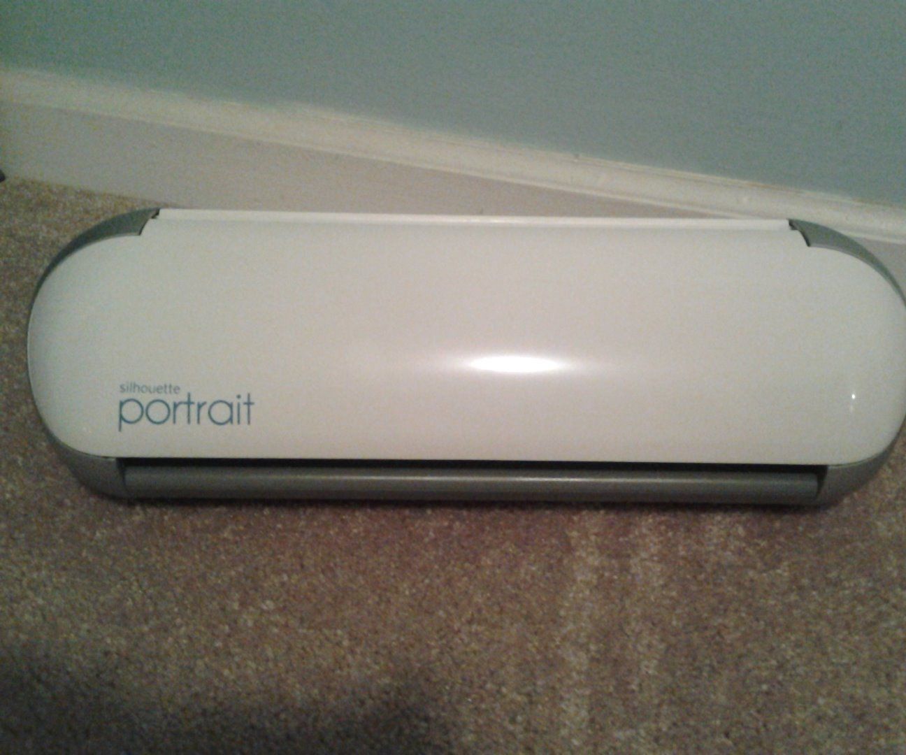 Silhouette Portrait Desktop Cutter : 11 Steps - Instructables