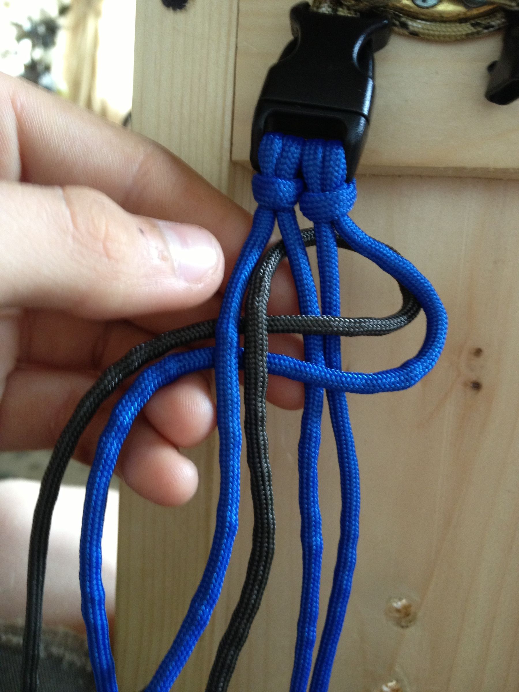 Paracord Monster Cobra : 13 Steps (with Pictures) - Instructables