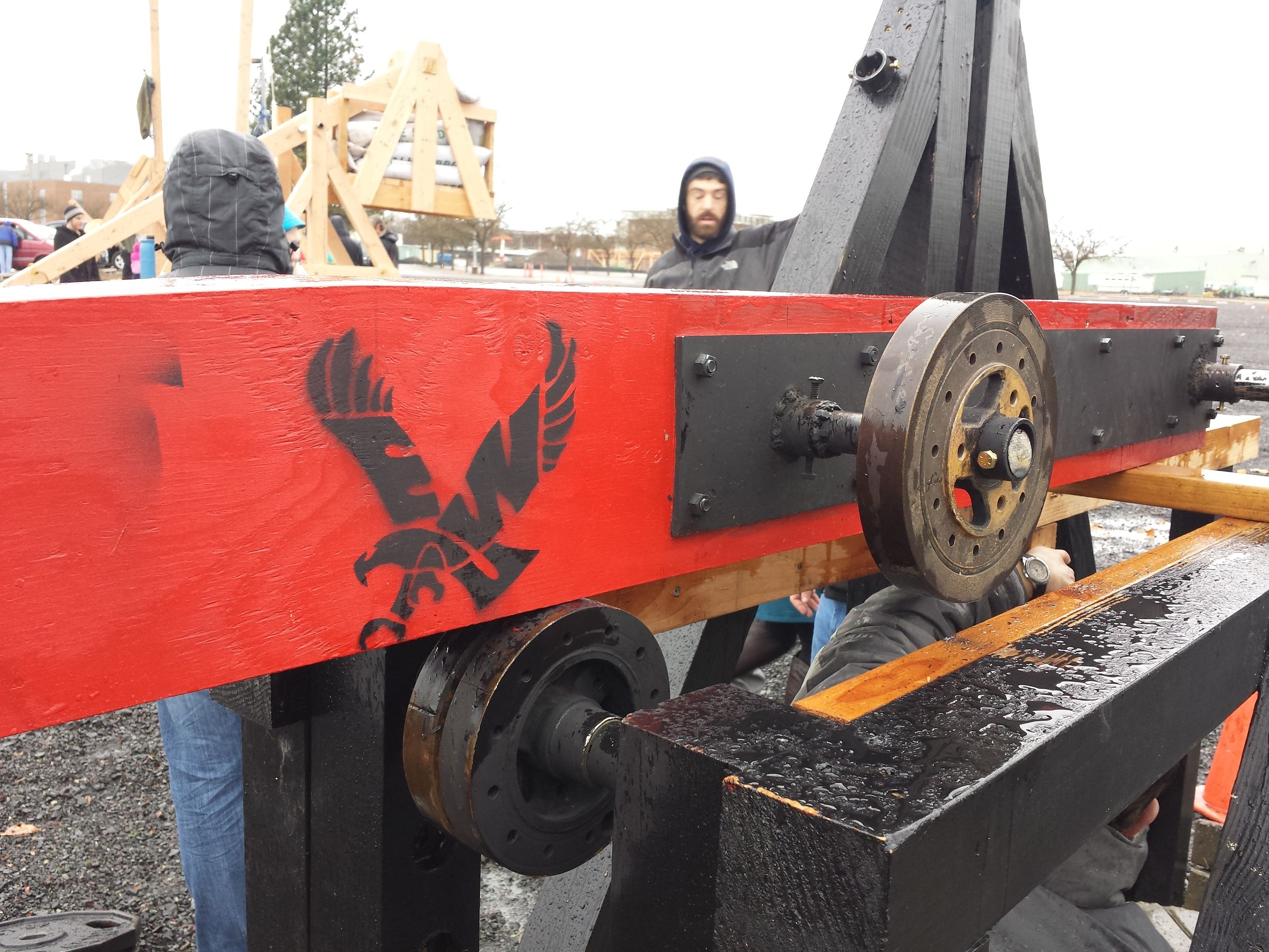 Floating Arm Trebuchet : 7 Steps (with Pictures) - Instructables