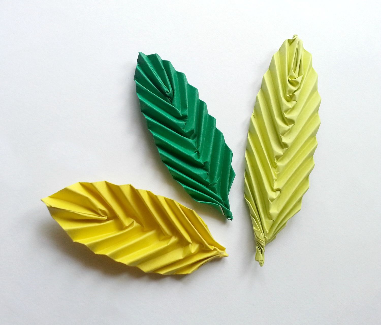 DIY Origami Leaf : 3 Steps (with Pictures) - Instructables