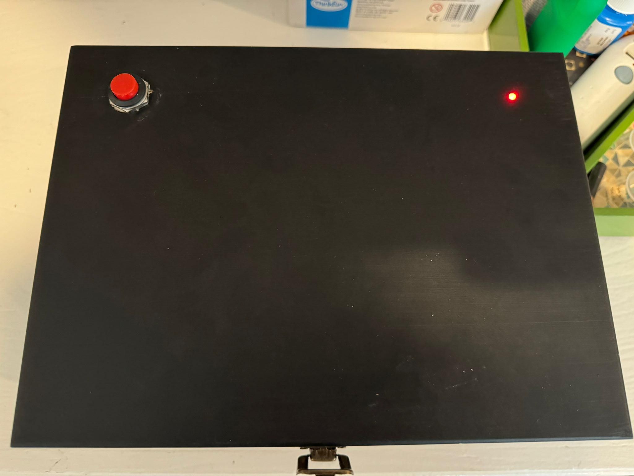 Smart Pill Box : 4 Steps - Instructables