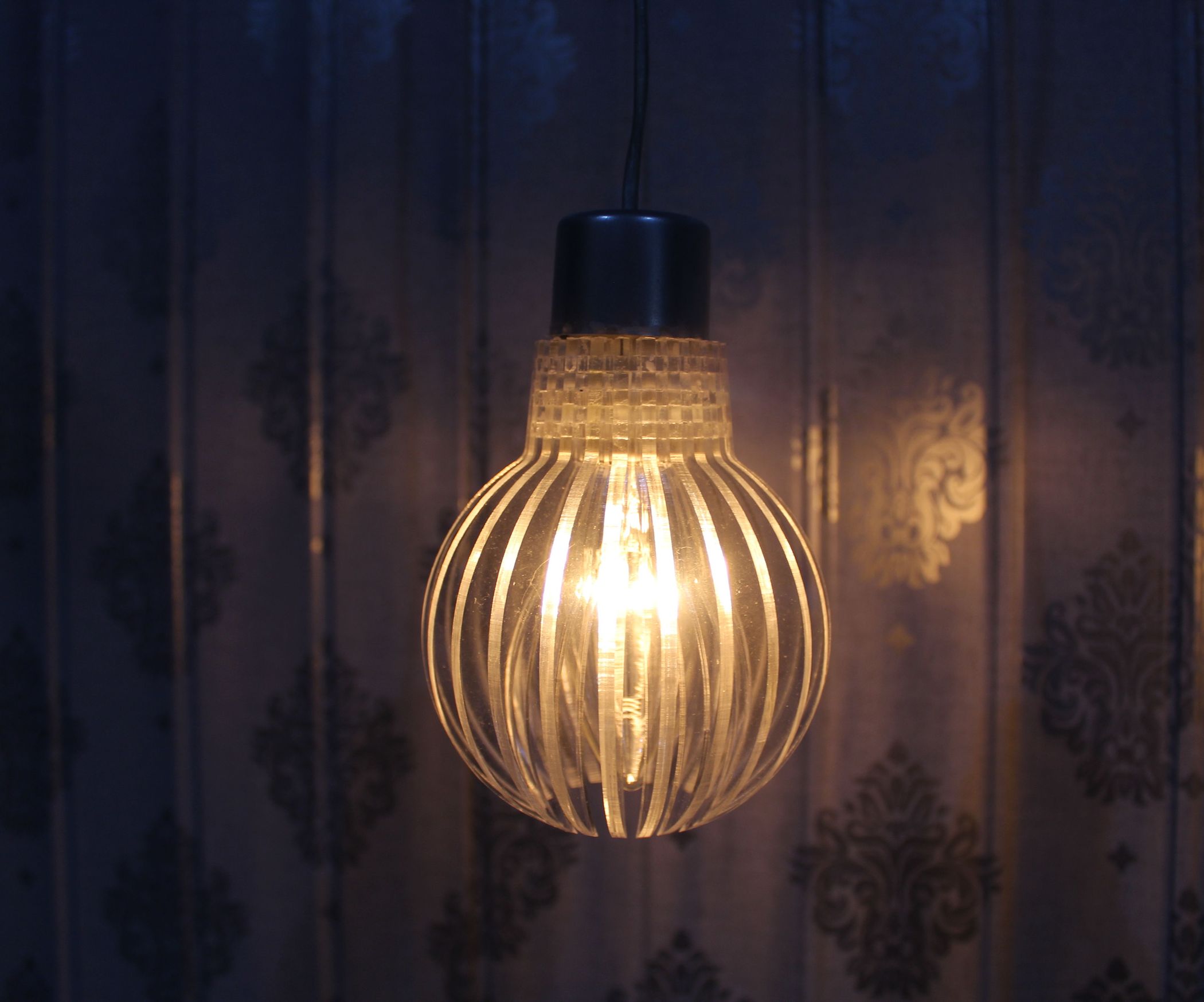 Acrylic Pendant Light : 3 Steps - Instructables