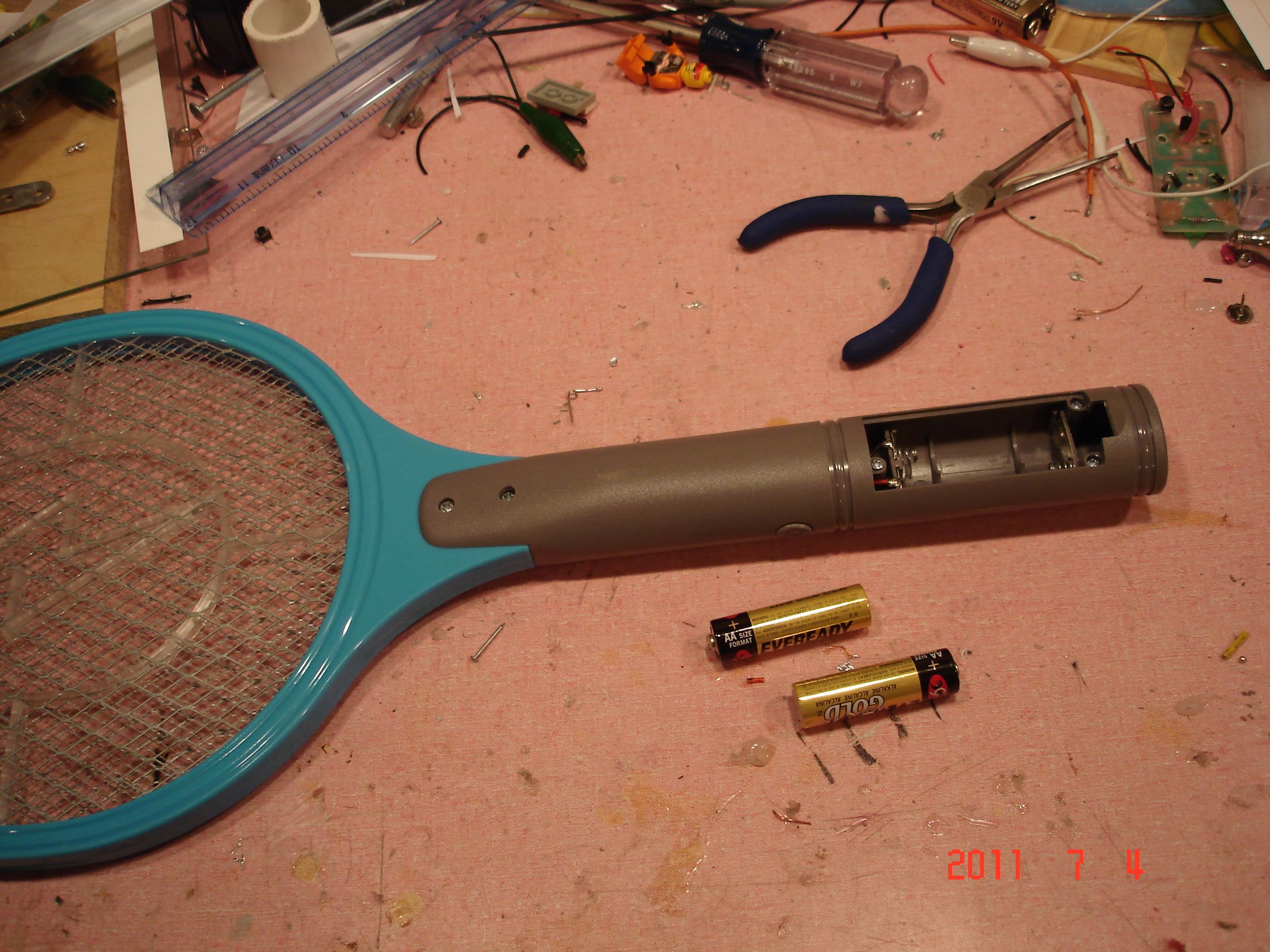 AA Battery Powered "Tesla Coil" : 7 Steps (with Pictures) - Instructables