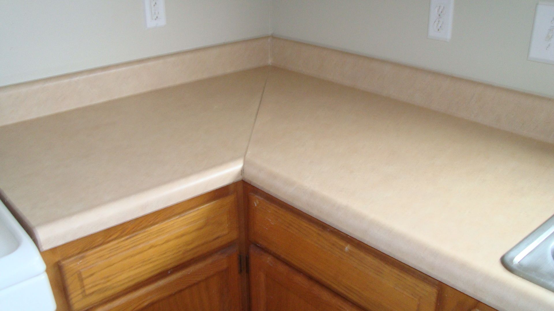 Change Your Countertop and Upgrade on the Cheap! : 8 Steps (with ...
