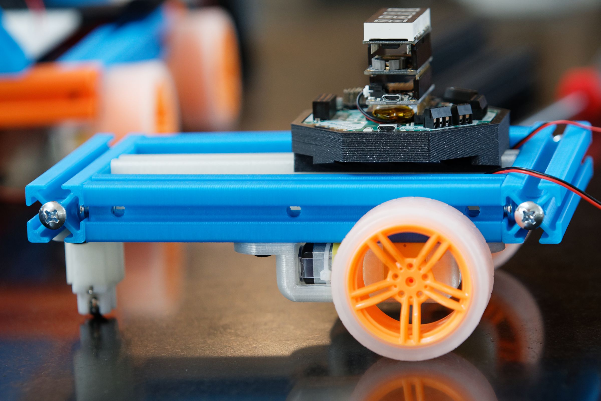 A Simple 3D Printed Robot : 11 Steps (with Pictures) - Instructables