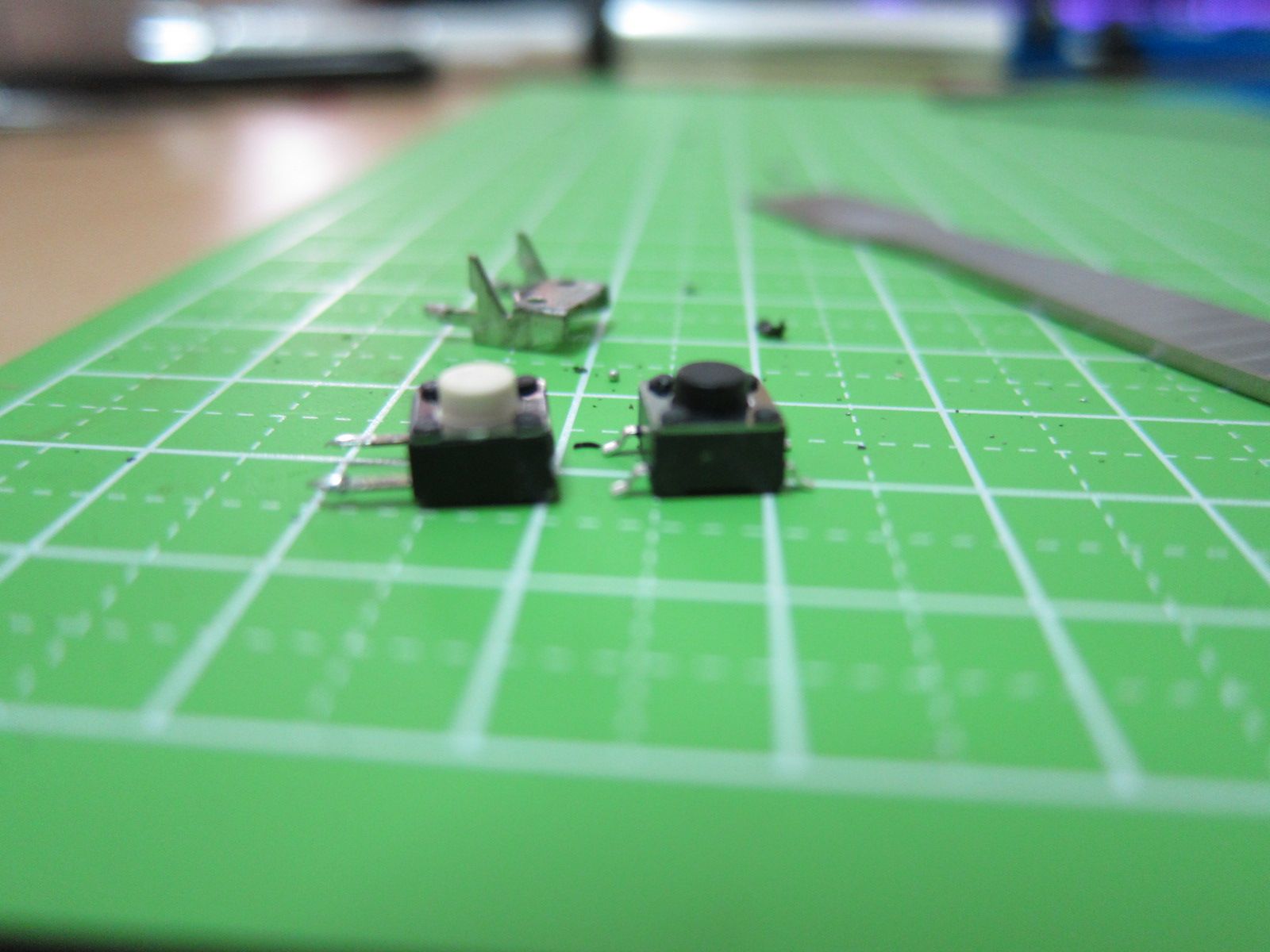 Repairing an Xbox One Controller (Faulty LB/RB Button) : 6 Steps ...