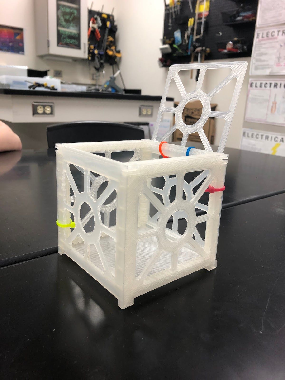 Making a Model CubeSat : 4 Steps - Instructables
