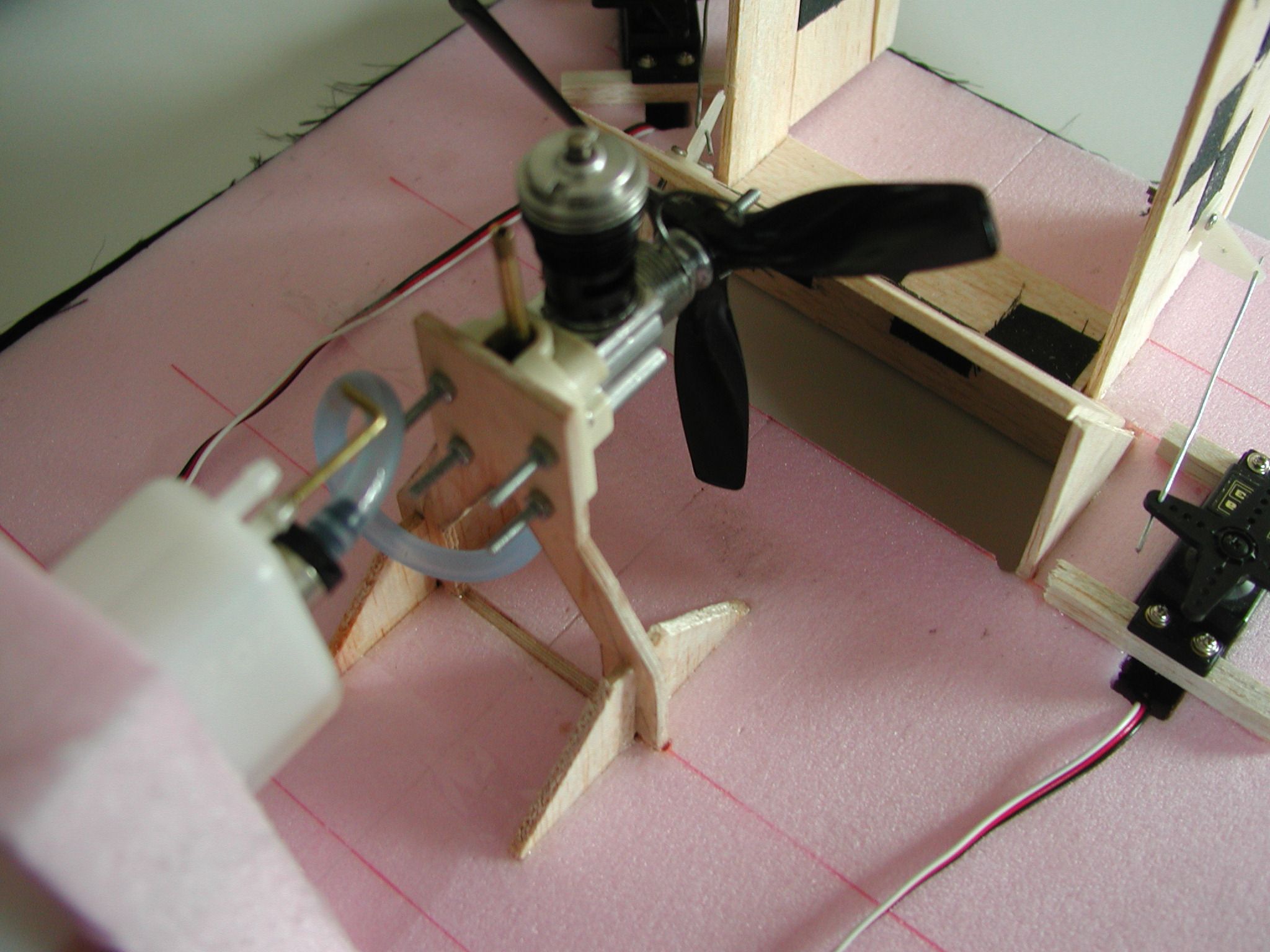 Nitro Powered RC Hovercraft : 8 Steps - Instructables