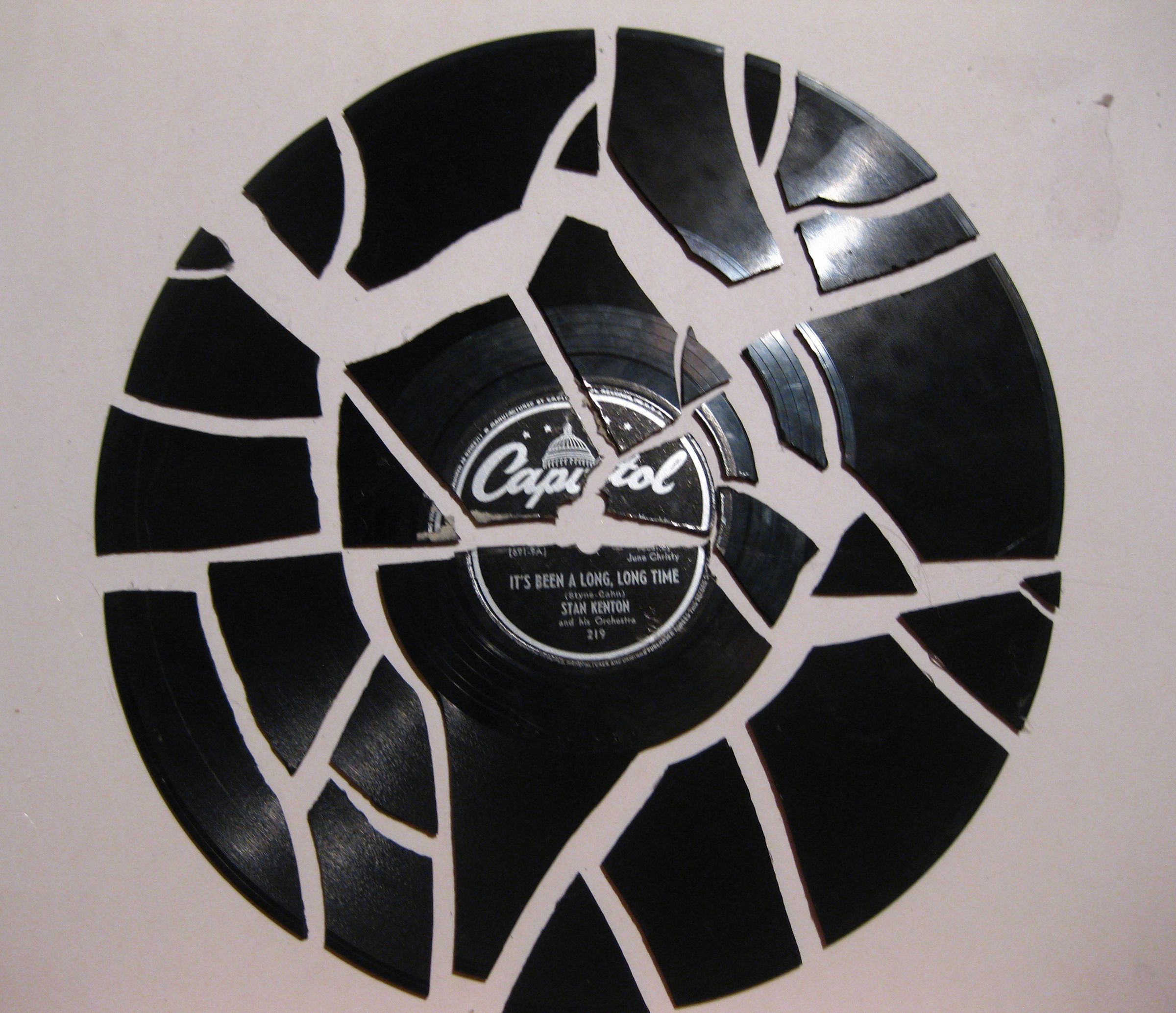 Broken Record = Easy Art! : 5 Steps - Instructables