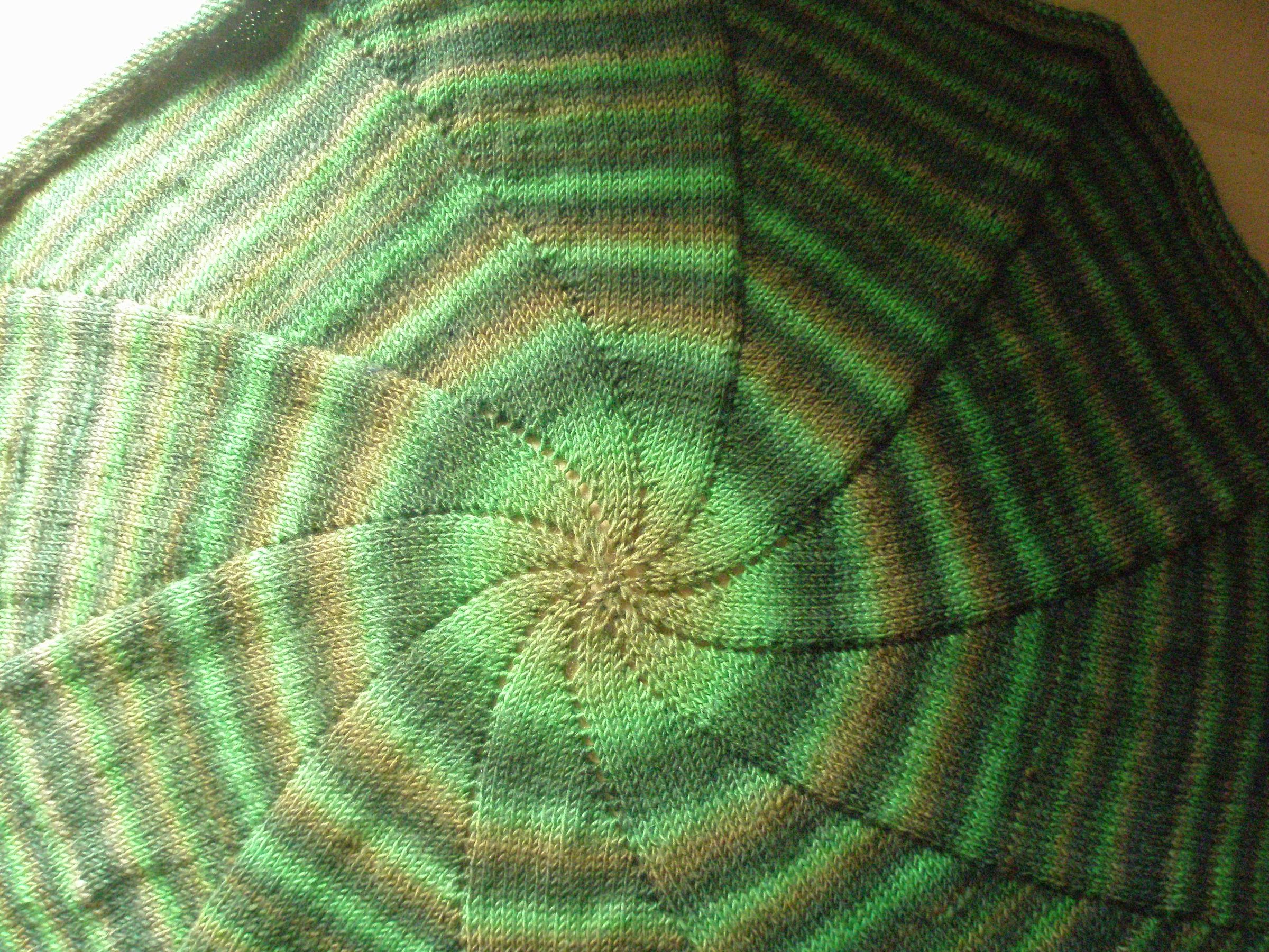 Circular Blanket Knitted in the Round : 5 Steps (with Pictures ...