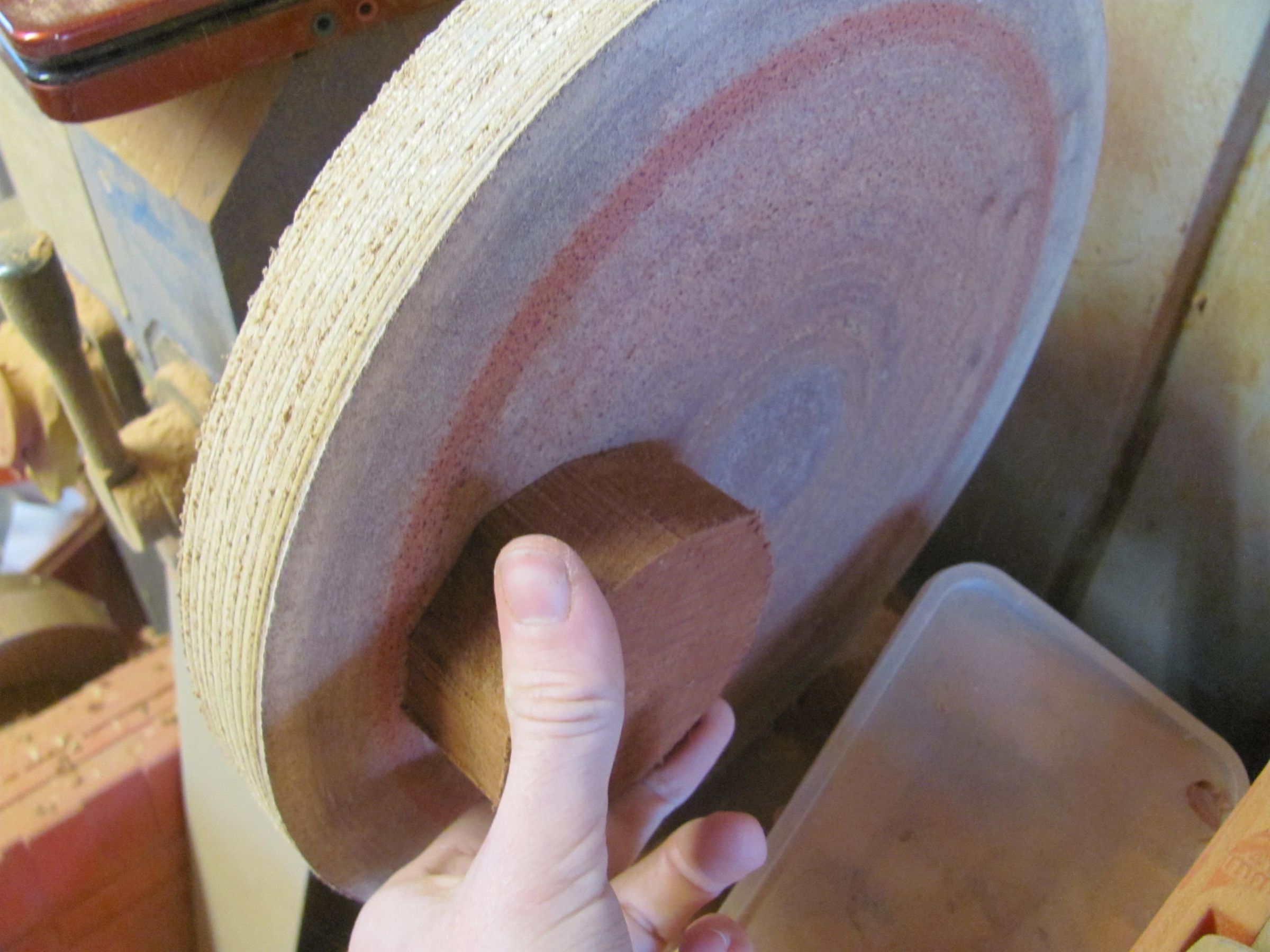 Wooden Pokeball : 7 Steps (with Pictures) - Instructables