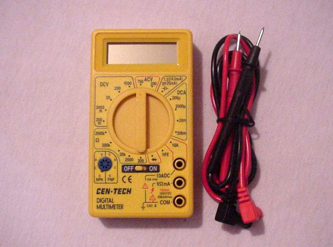 How to Check AA/AAA Alkaline Battery Using a Voltmeter - Instructables