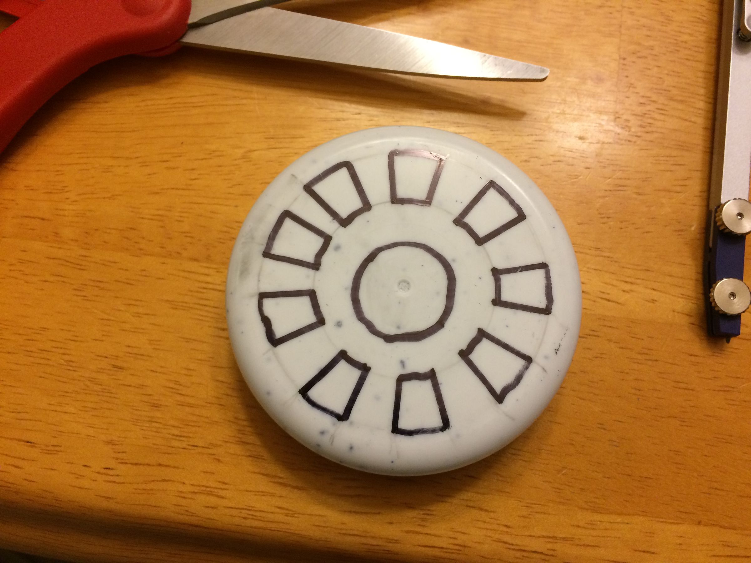 Simplest Iron Man Arc Reactor : 5 Steps - Instructables