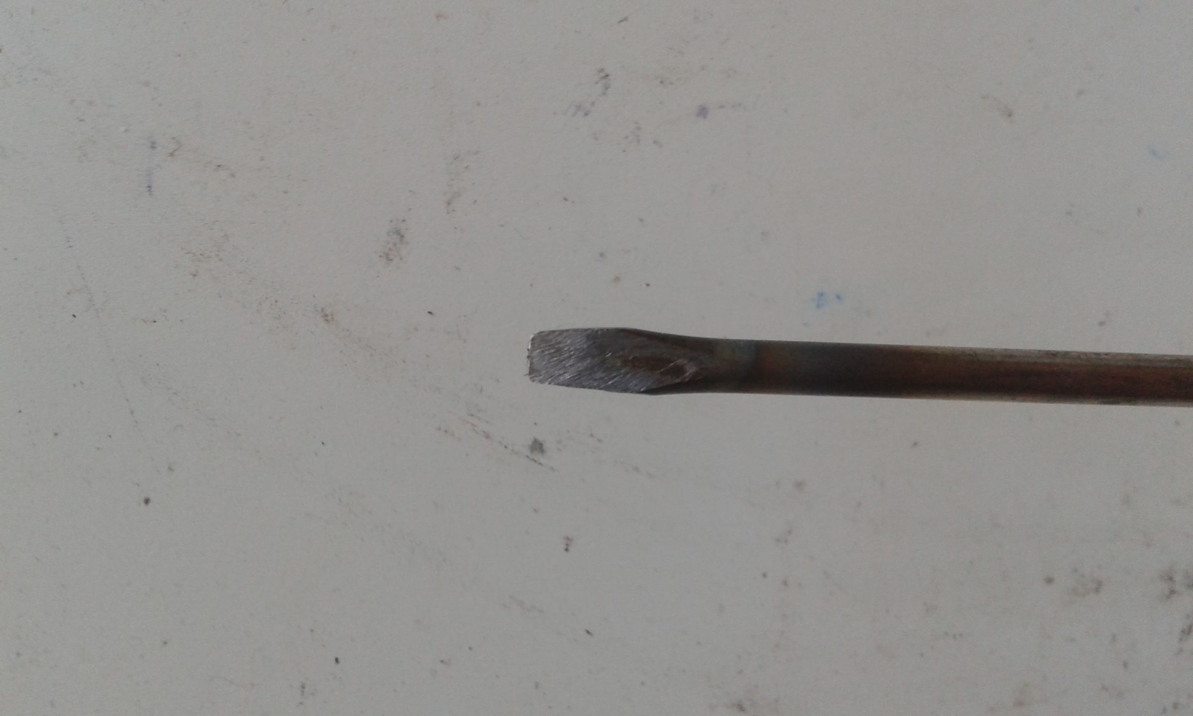 Hardening and Tempering a Screw Driver (&softening) : 5 Steps (with ...