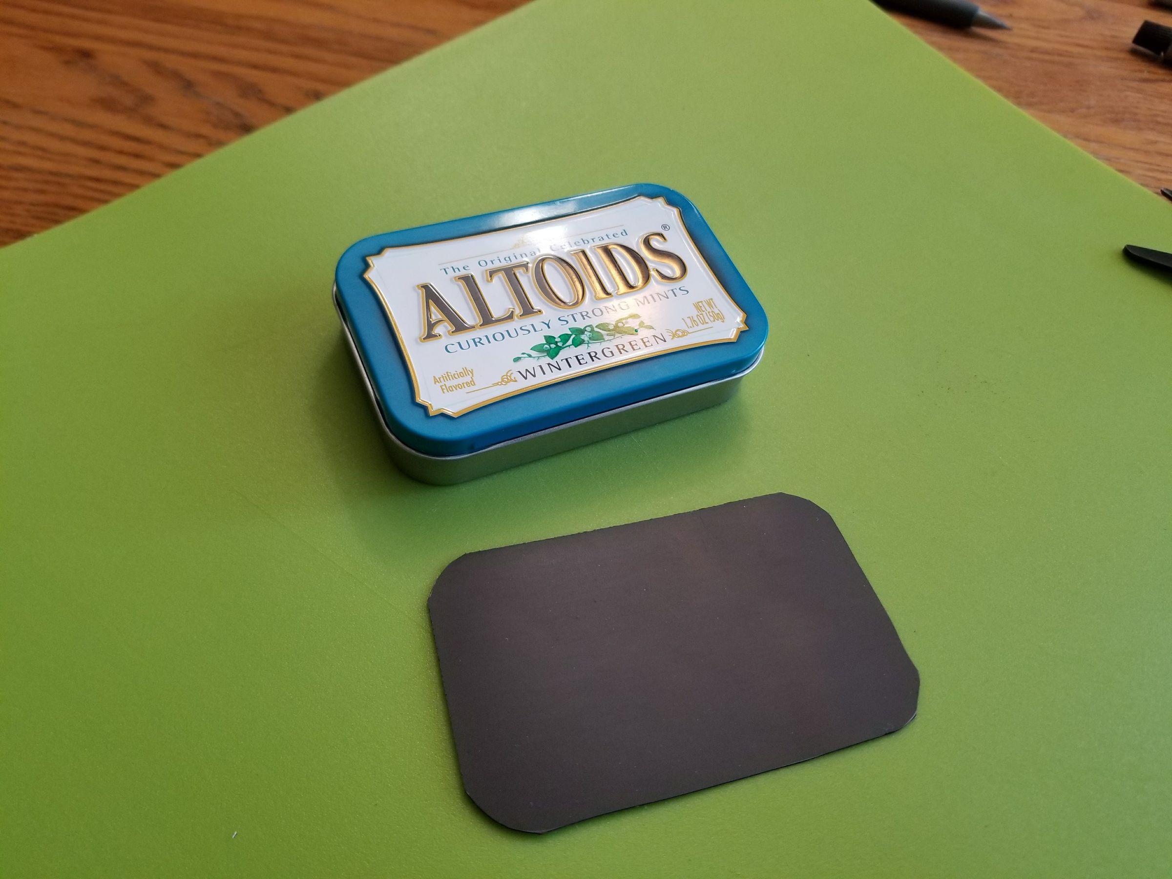 Altoids Tin Fly Box : 14 Steps (with Pictures) - Instructables