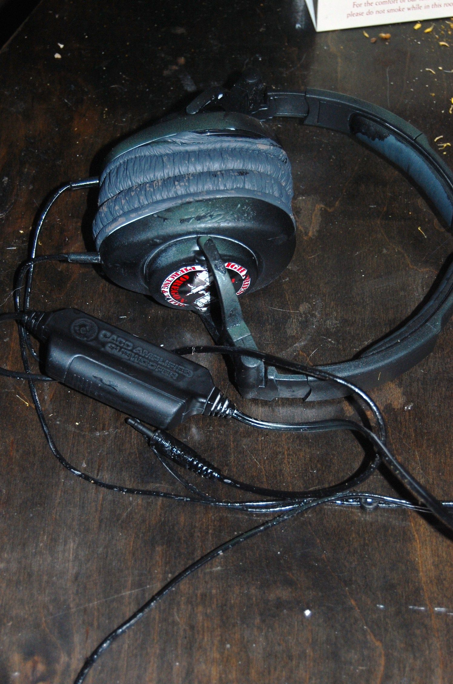 Making Your Ugly Headphones Nicer : 4 Steps - Instructables